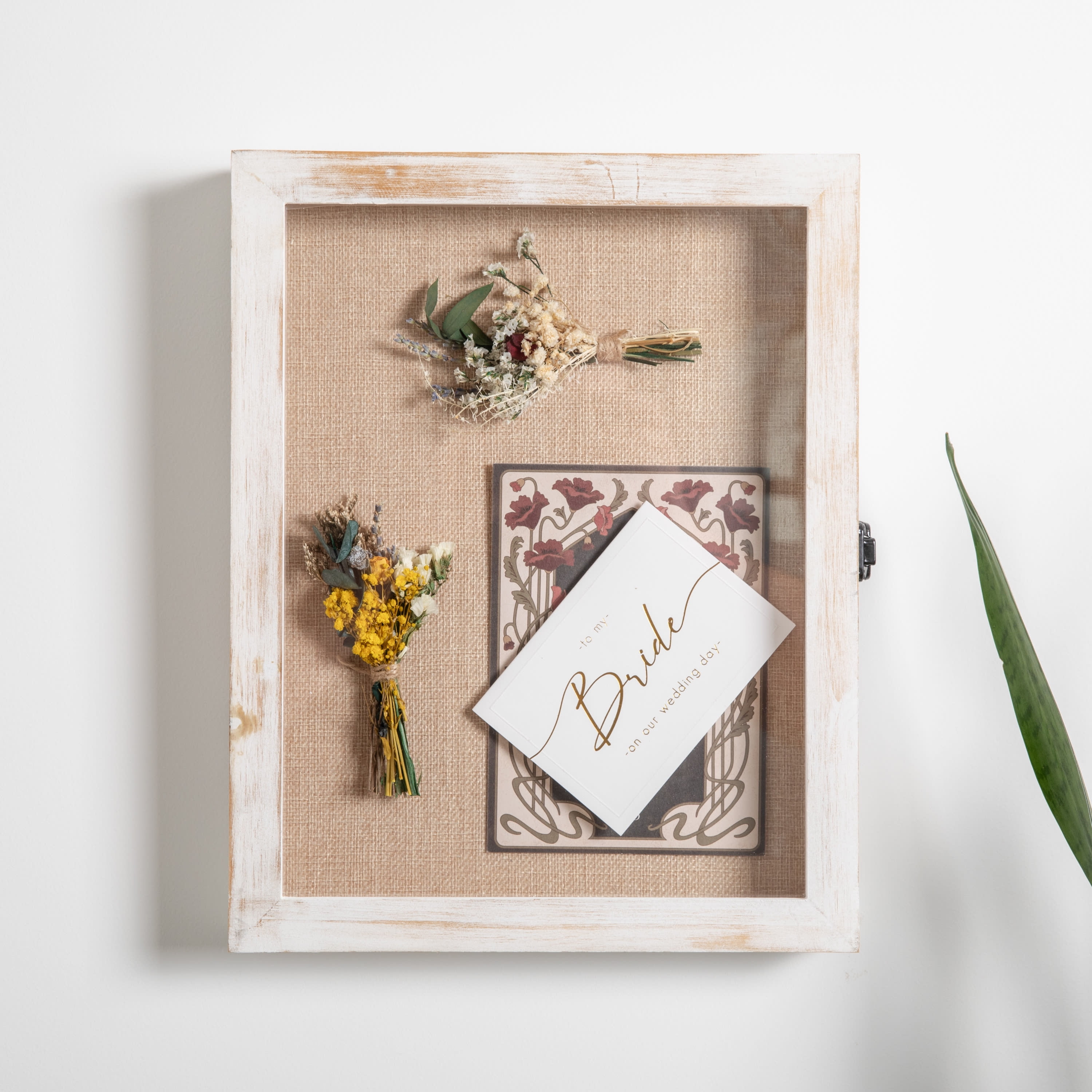 BizChair 11x14 Shadow Box Display Case with Linen Liner, 8 Push Pins ...