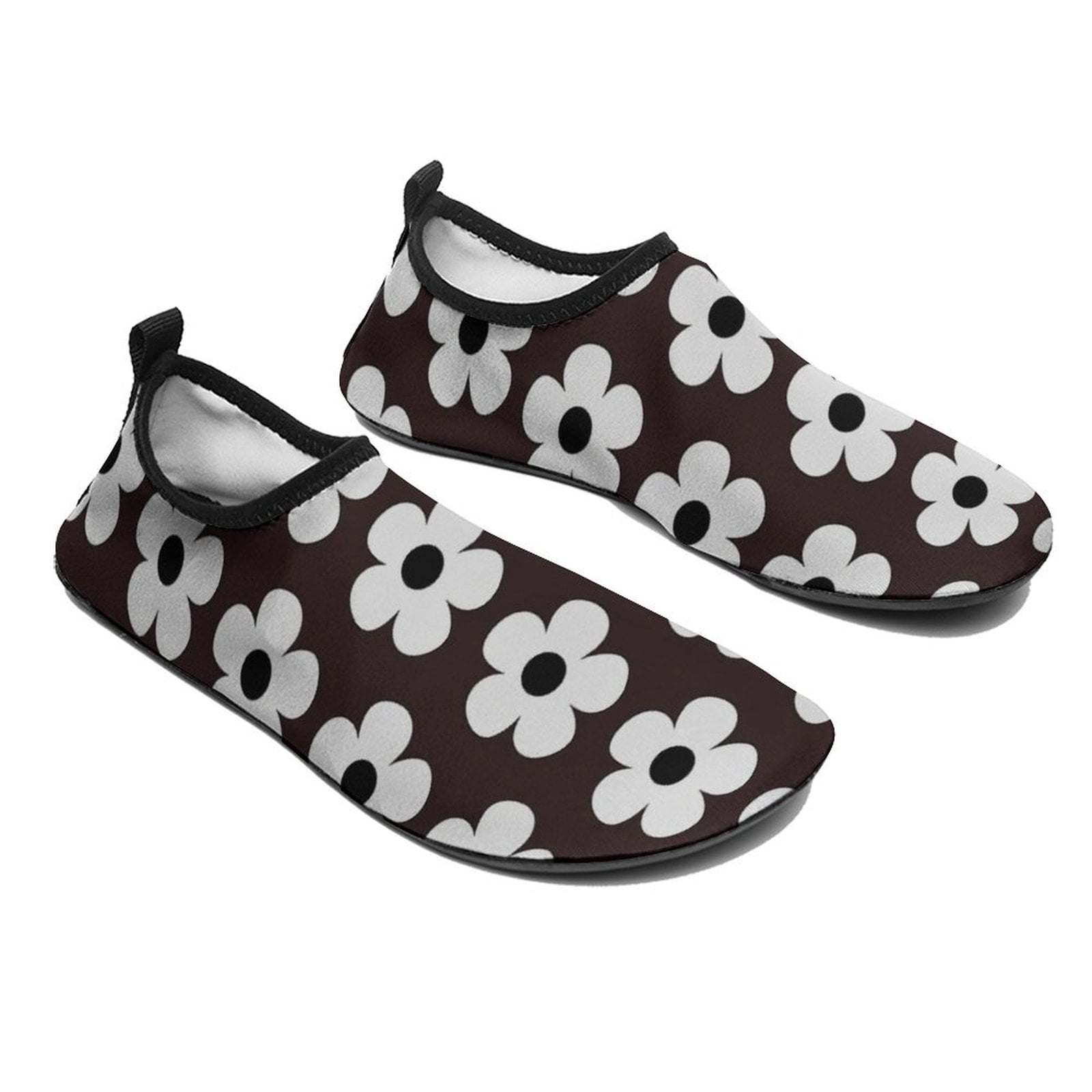 Black And White Floral Design Water Shoes Beach Slip-on Shoes for Men ...