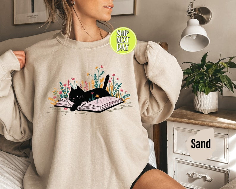 Black Cat Sweatshirt, International Cat Day Gift for Cat Lovers ...