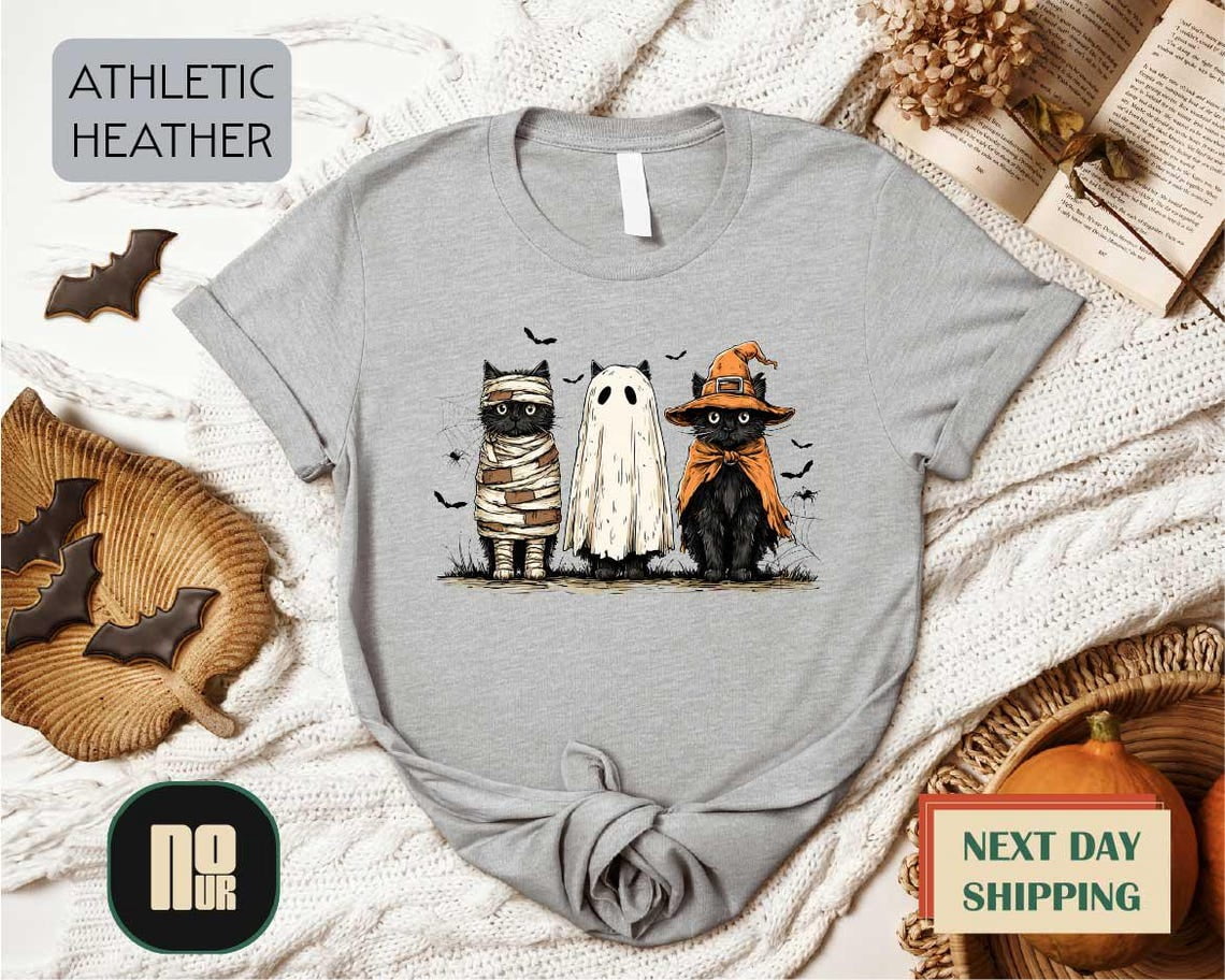 Black Cat season Shirt, Cute Cat Lover season T-shirt, October Cozy ...