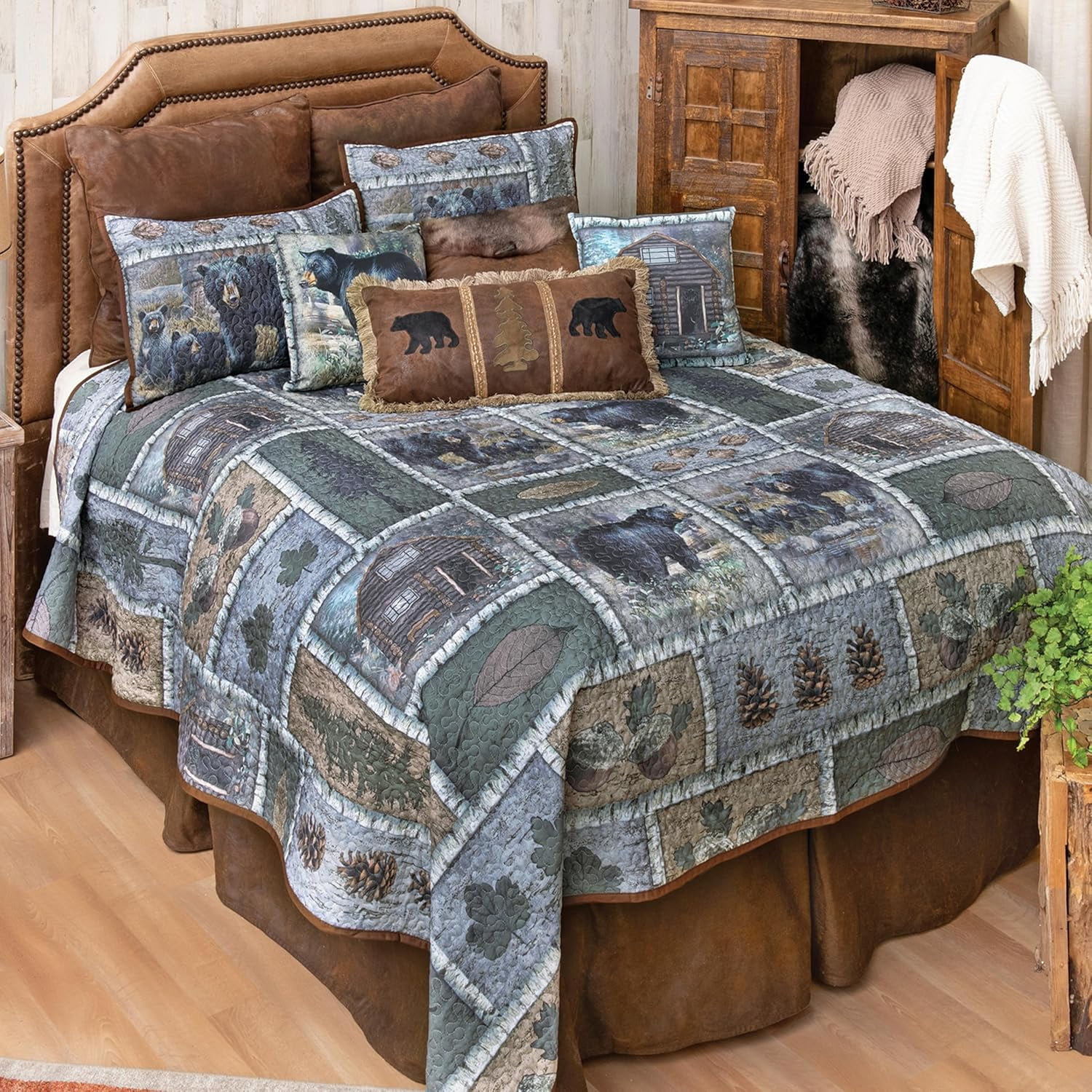 Black Forest Décor Bear Cabin Scenes Quilt Bed Set - King, Rustic Lodge ...