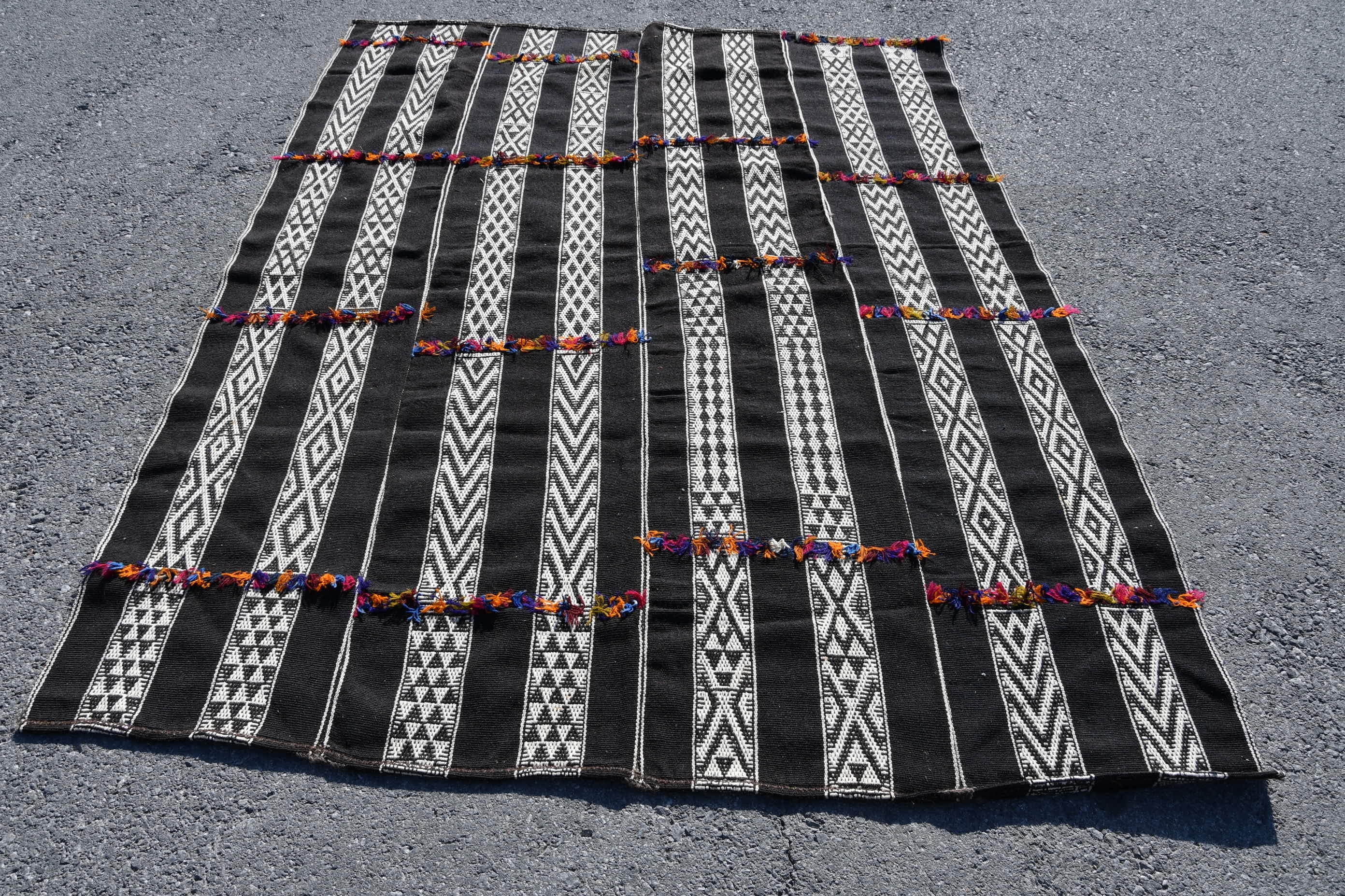 Black Kilim, Rugs For Dining Room, Vintage Kilim, Rugs Kilim, 5.5x7.3 ...