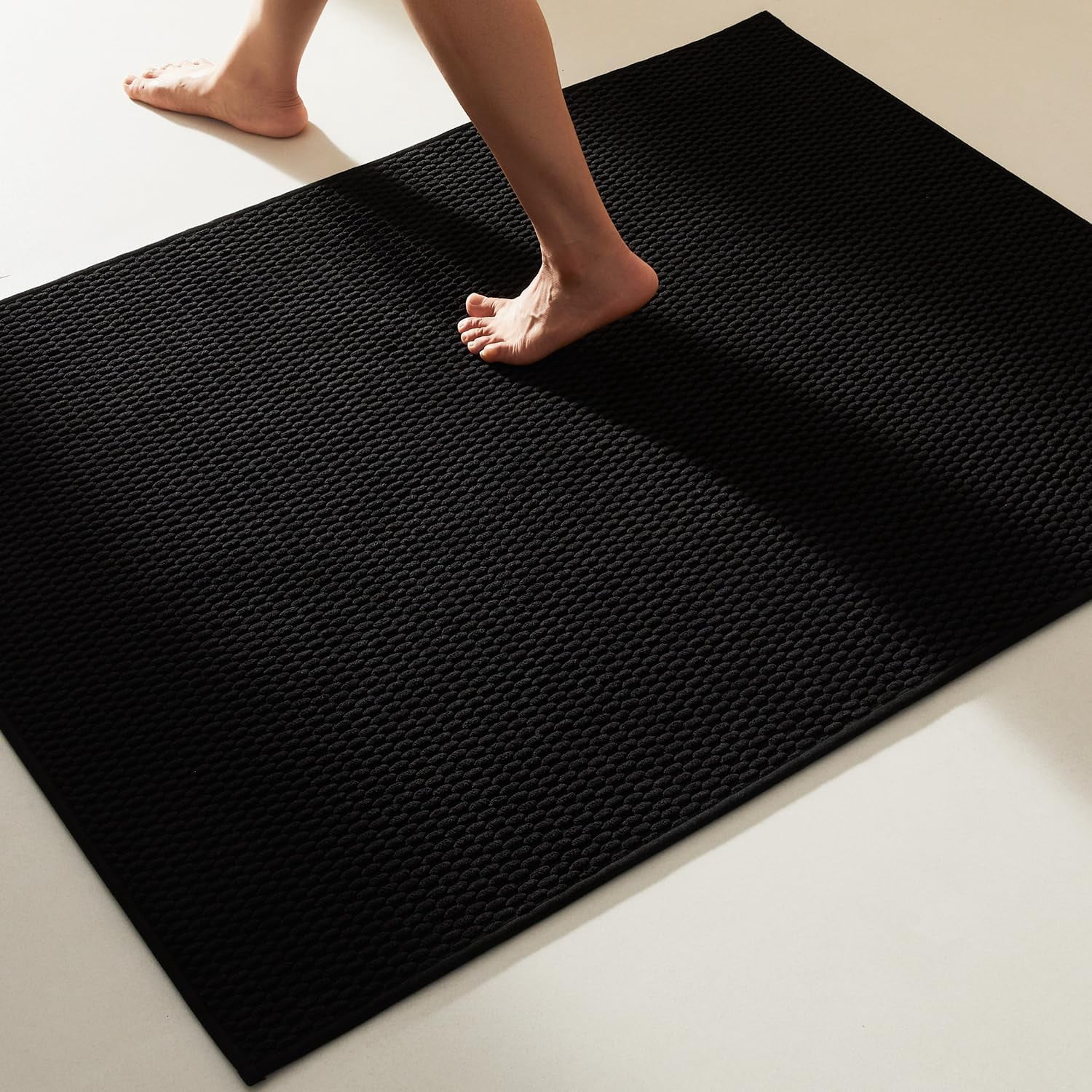 Black Large Bathroom Rugs Non Slip Washable Bath Rugs Super Absorbent ...