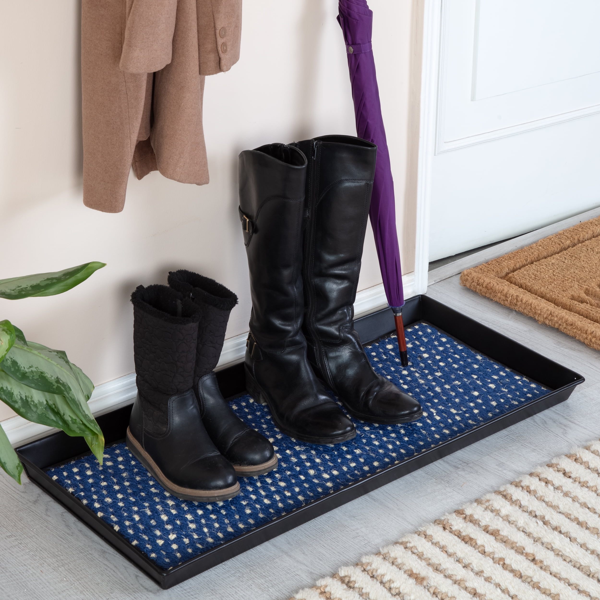 Black Metal Boot Tray with Blue & Ivory Coir Insert - Walmart.com