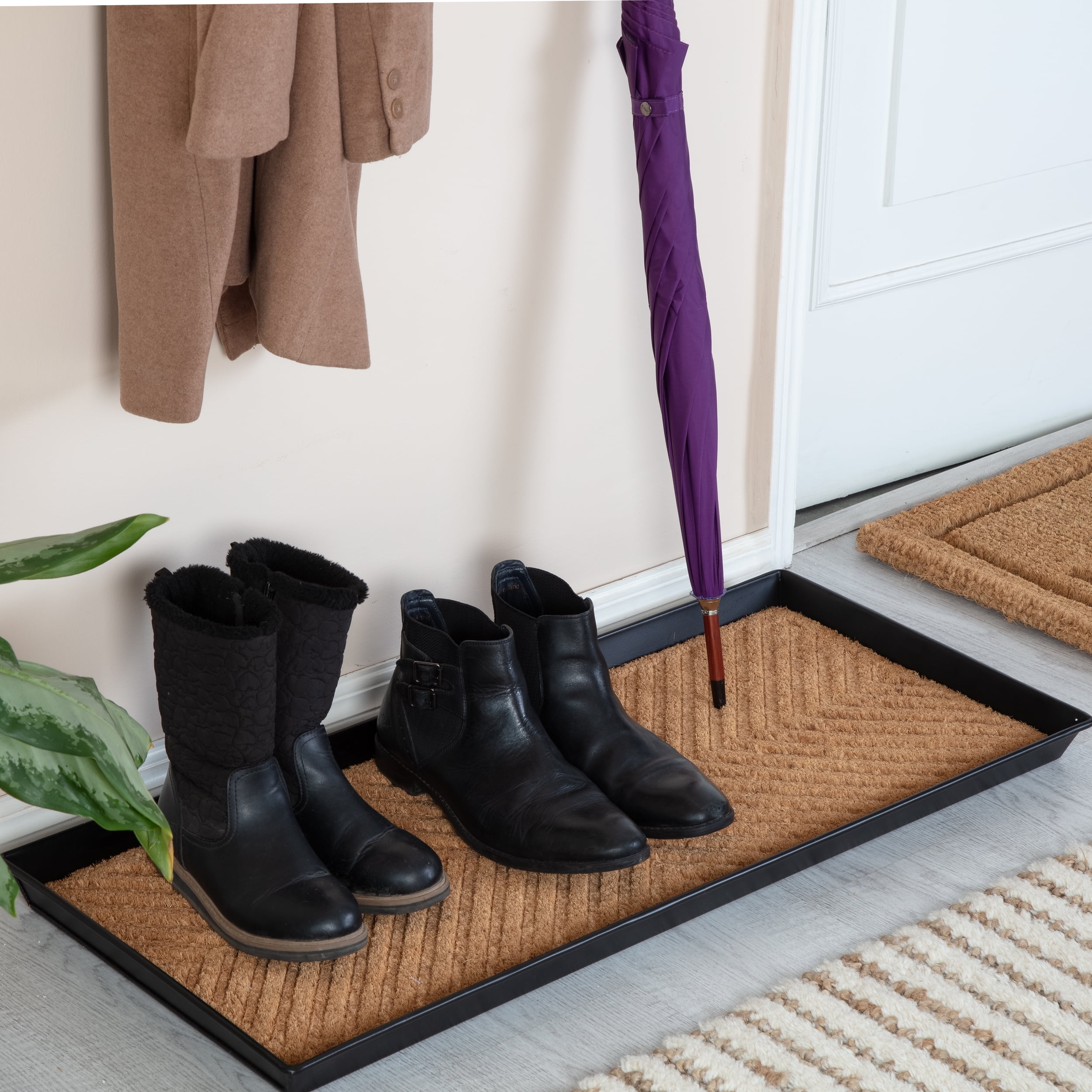 Black Metal Boot Tray with Cross Embossed Coir Insert - Walmart.com