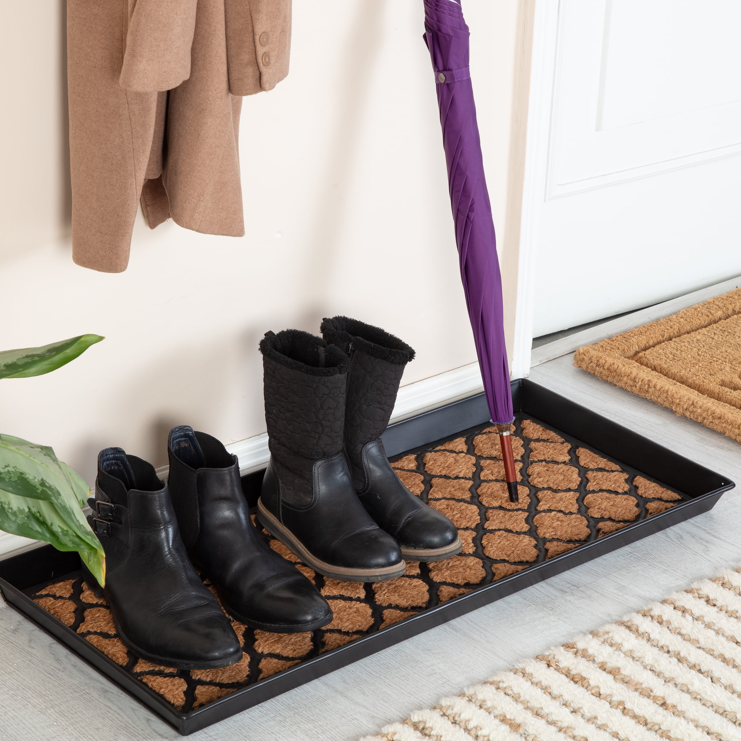 Black Metal Boot Tray with Trellis Coir and Rubber Insert - Walmart.com