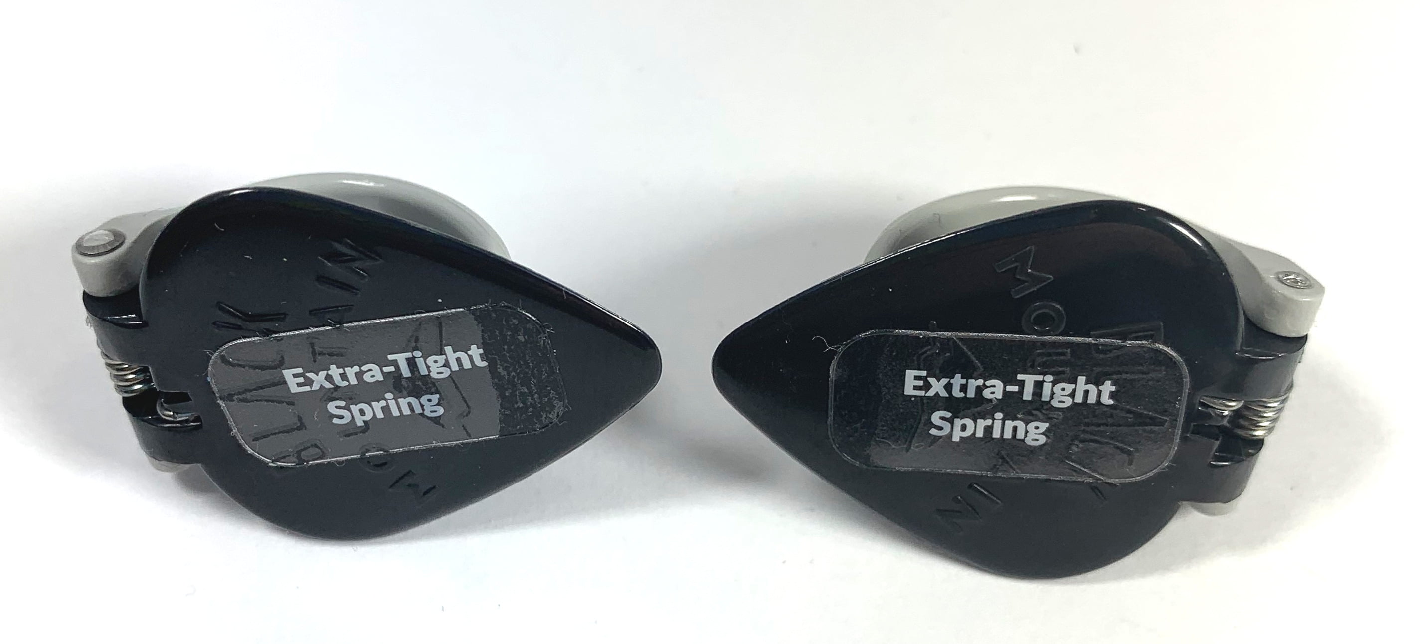 Black Mountain Thumb Pick 2-Pack Extra Tight Spring Fit Medium Thumb ...