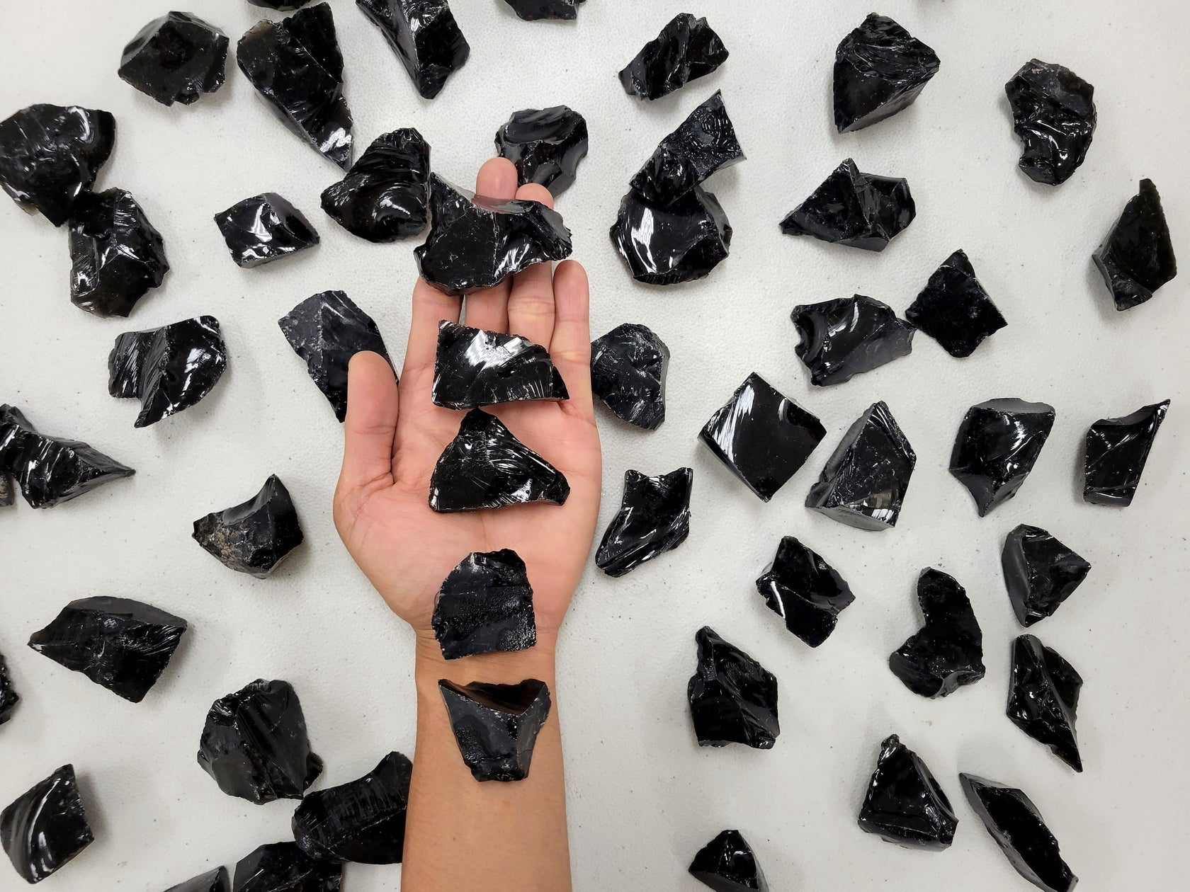 Black Obsidian Stone Chunks Bulk Raw Crystals - Walmart.com