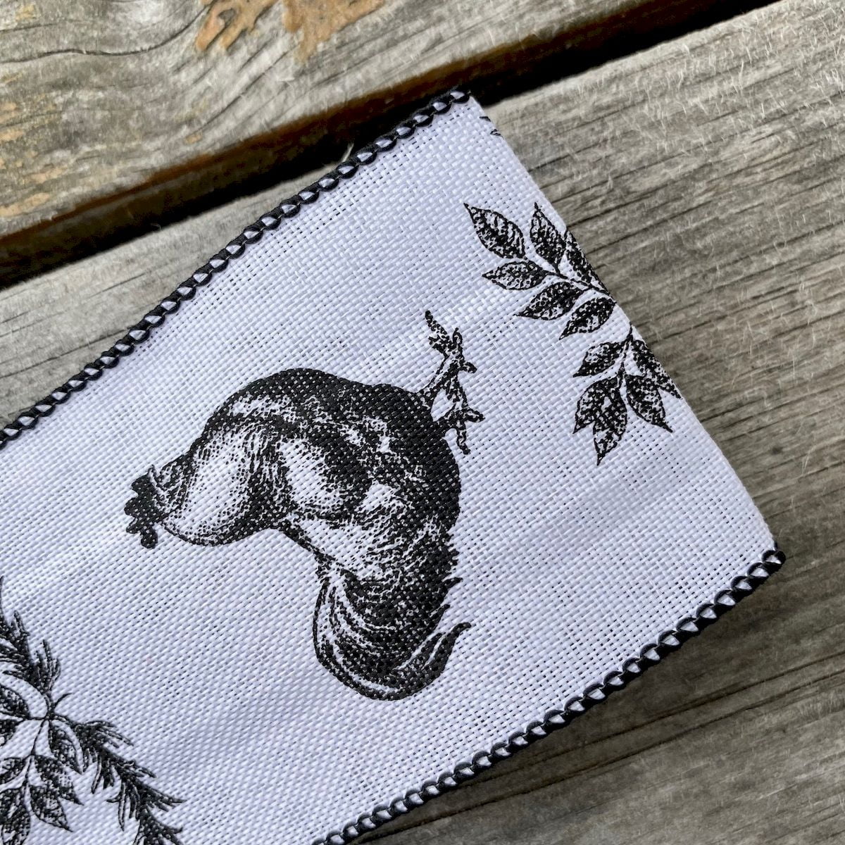 Black Roosters On White Wired Ribbon - Walmart.com