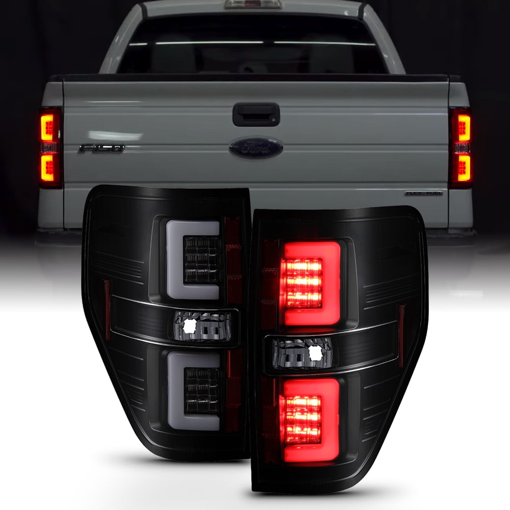 2014 Ford F150 Tail Light