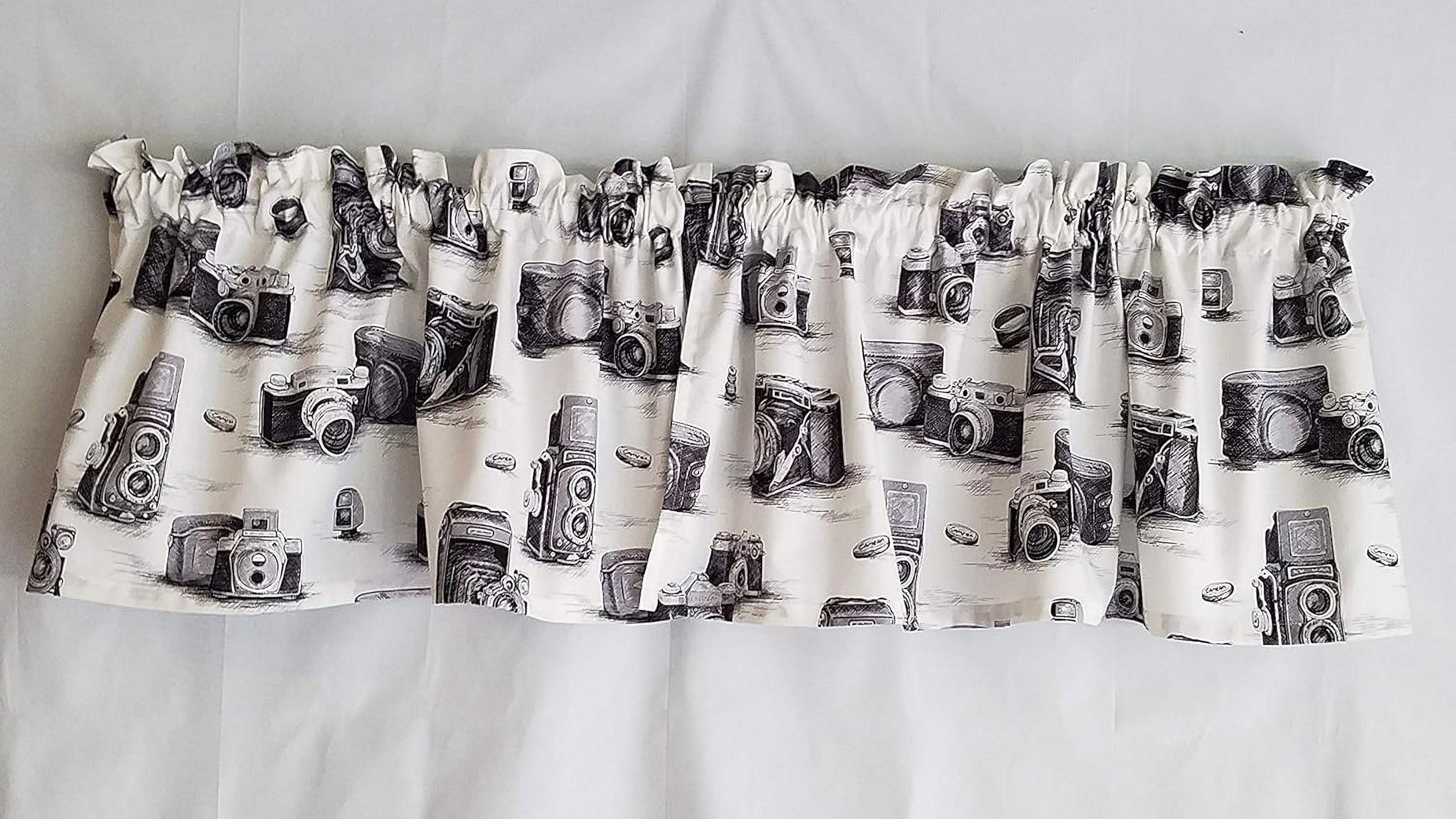 Black and Whie Anique Camera Design Curain Valance, Classic Camera ...