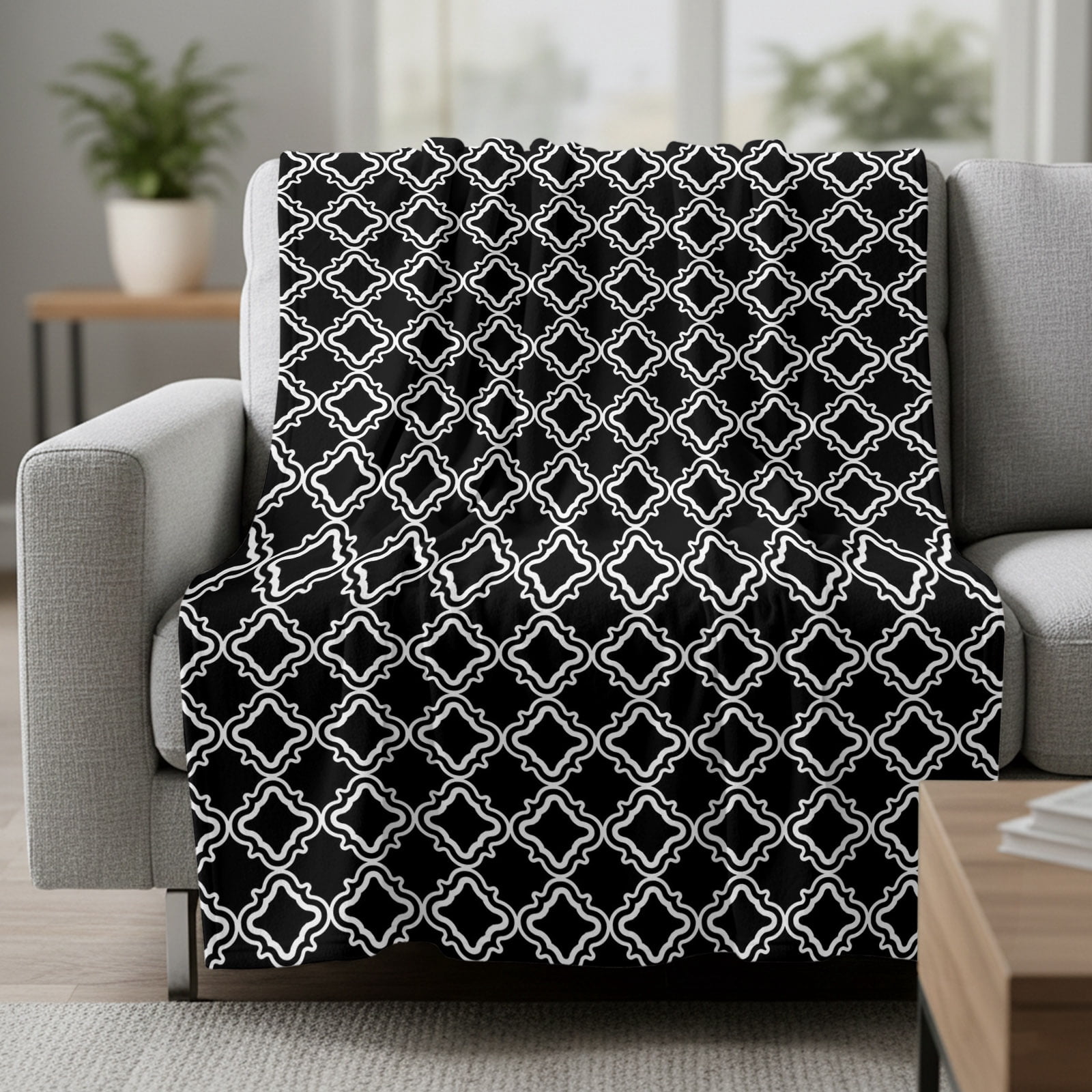 Black White Plaid Fleece Throw Blanket Abstract Black Morocco Texture ...