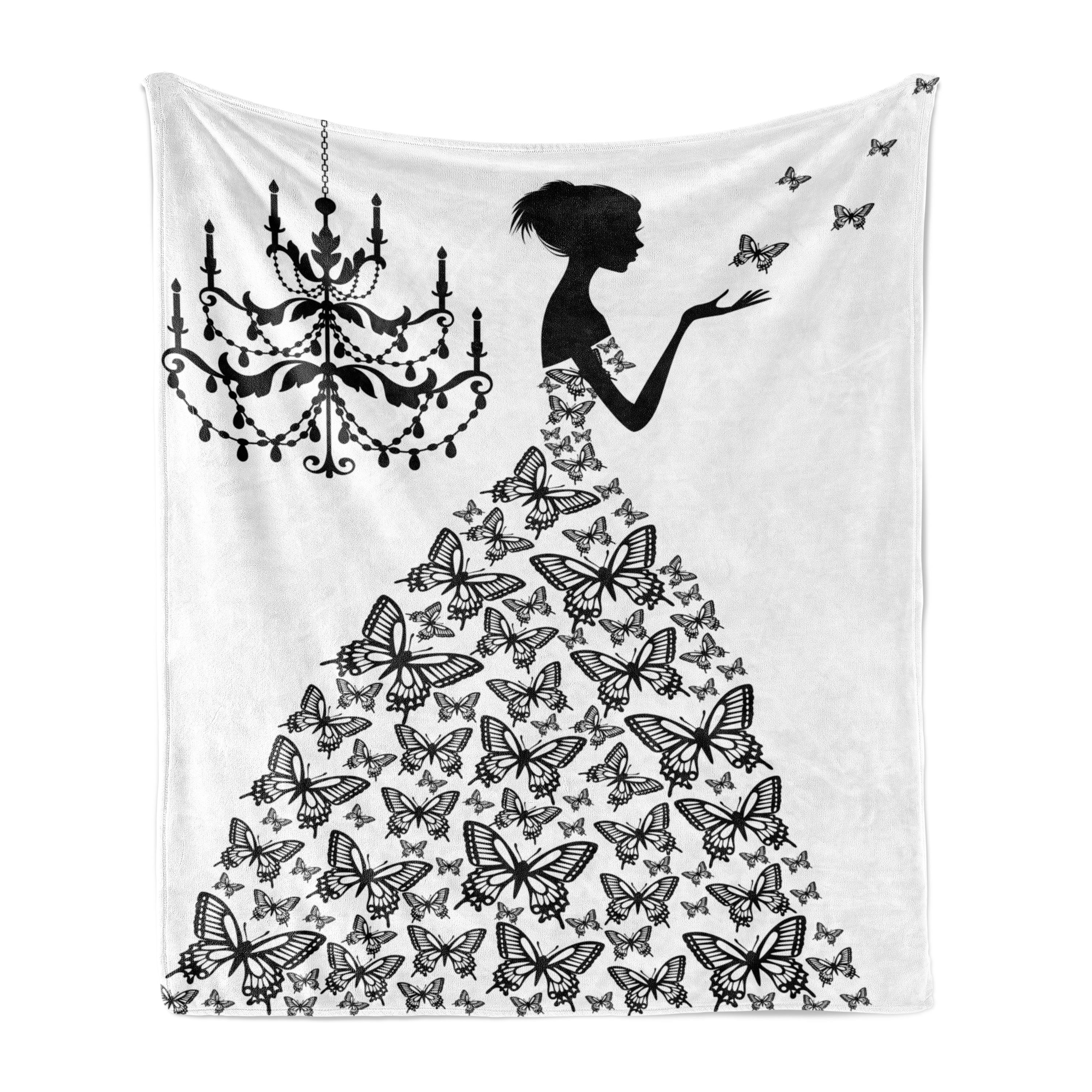 Black and White Soft Flannel Fleece Blanket, Madame Butterfly Black ...