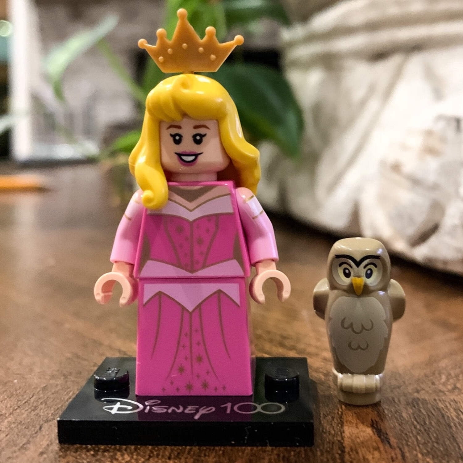 Aurora - LEGO Disney 100 Collectible Minifigure (2023) - Walmart.com