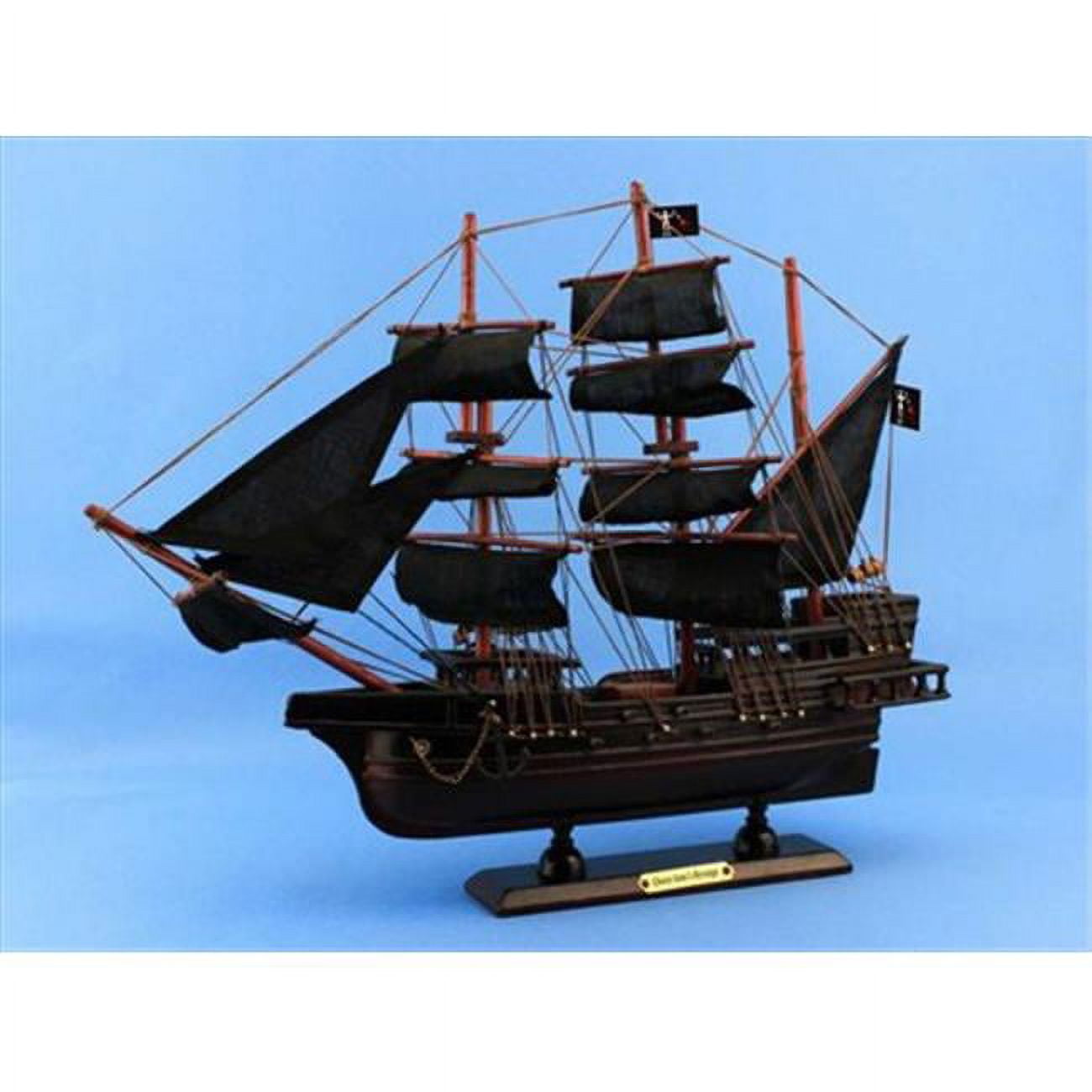 Blackbeards Queen Annes Revenge 15 in. Decorative Model Pirate Ships ...