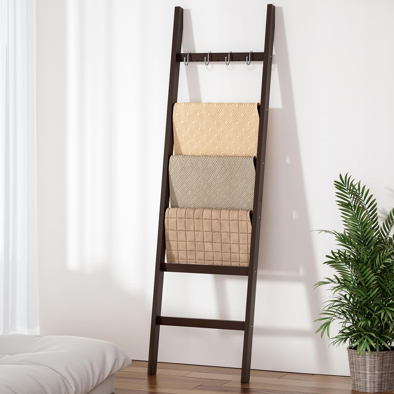 Blanket Ladder 6-Tier,Bamboo Towel Rack with 2 Anti-Tip Straps and 4 ...
