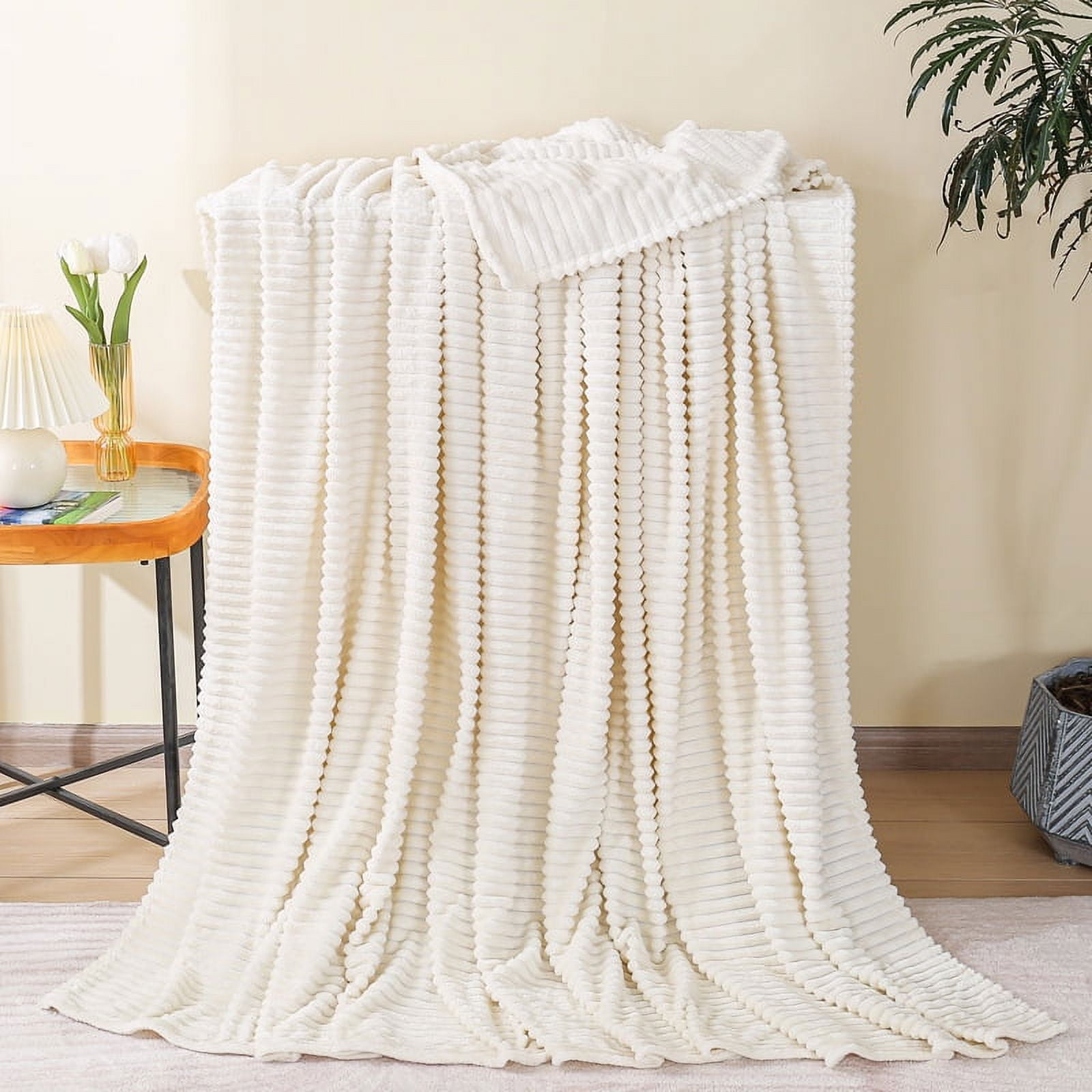Blanket solid color blanket flannel air conditioning blanket gift ...