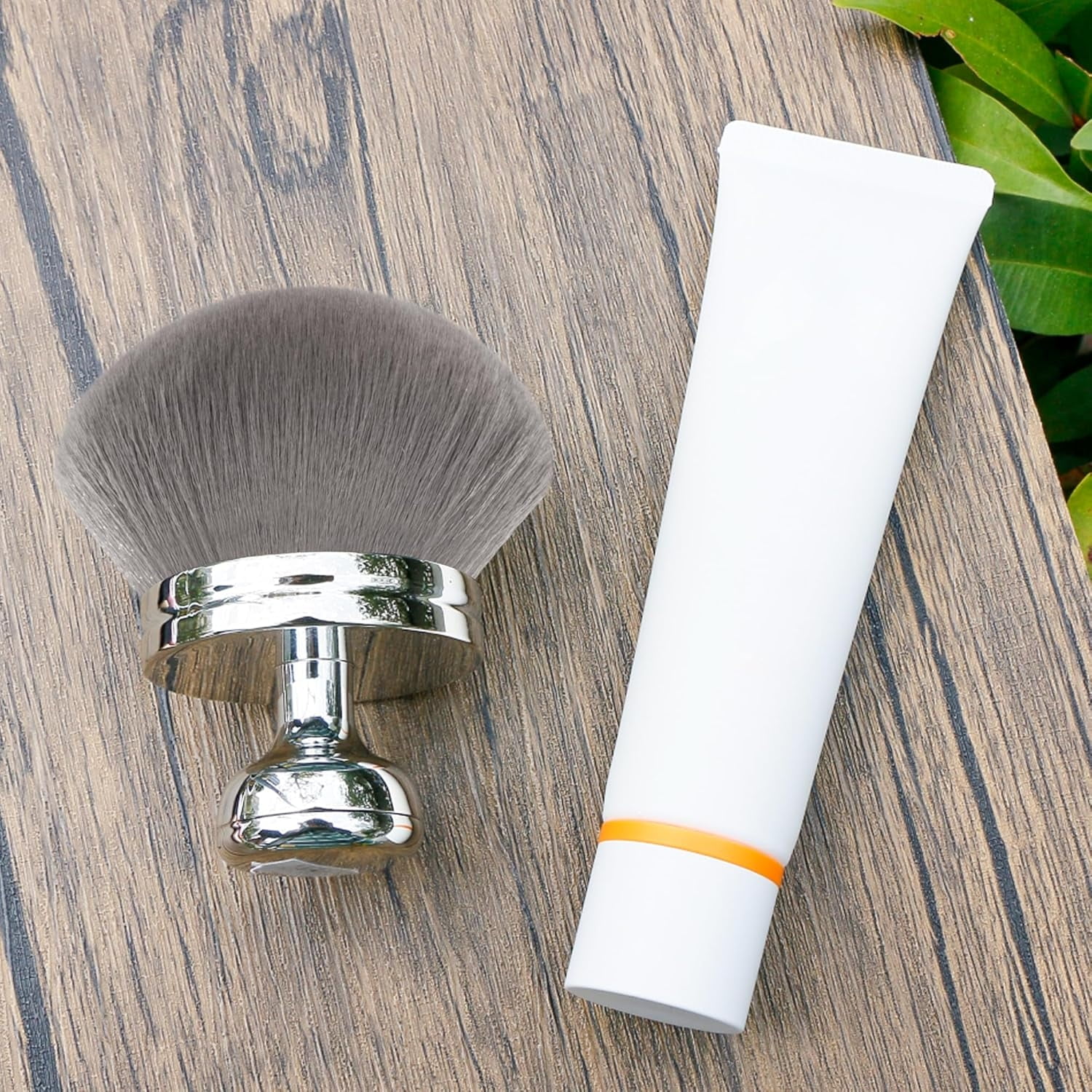 Blend & Blur Extra Large Body Makeup Brush For Self Tanner,Leg Makeup ...