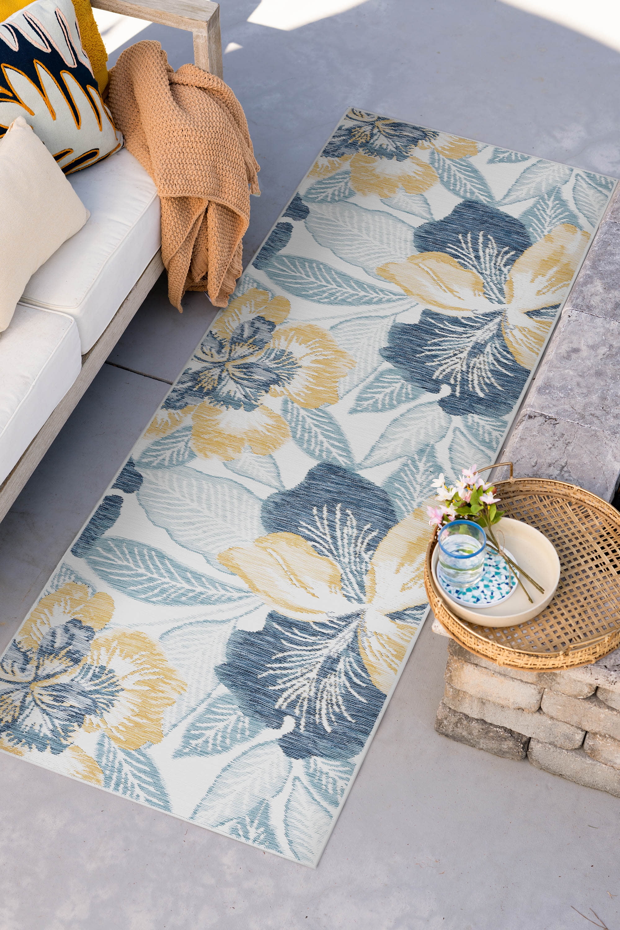Bliss Rugs Floral Indoor Outdoor Rug Reversible Runner Rug for Patio ...