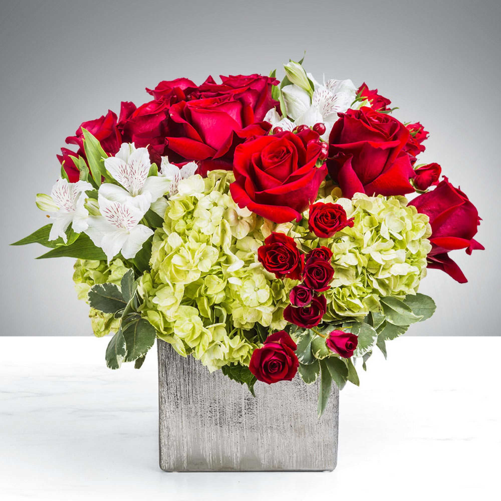 Blomme Te Amo Winter Romance by Bloomnation™ - Premium - Walmart.com