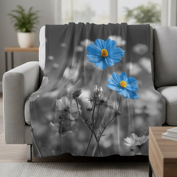Blue Daisy Fleece Throw Blanket Abstract Blue Black White Daisy Floral ...