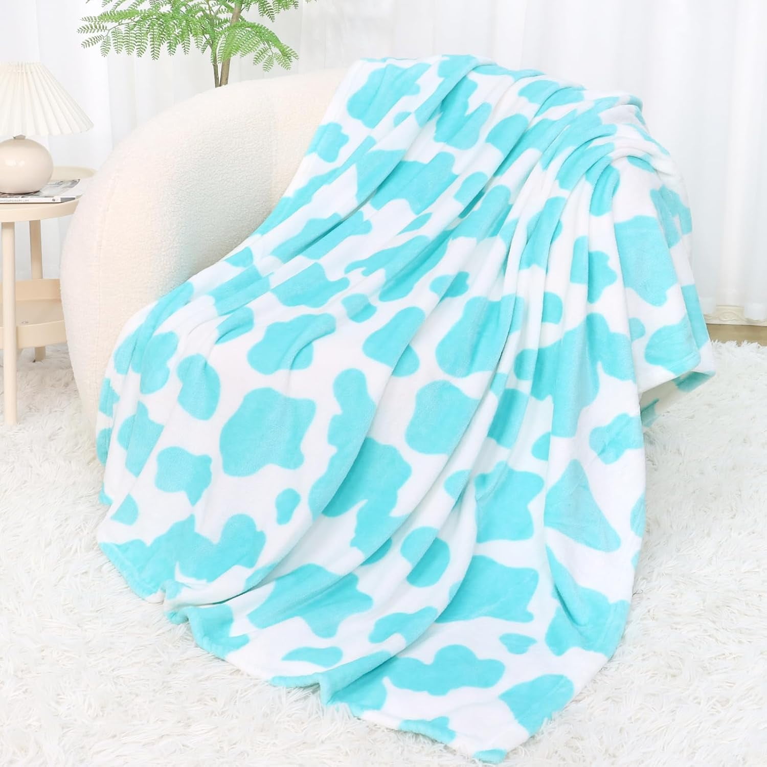 Blue Fleece Blanket - Lightweight Soft Fuzzy Cow Print Throw for Bed ...