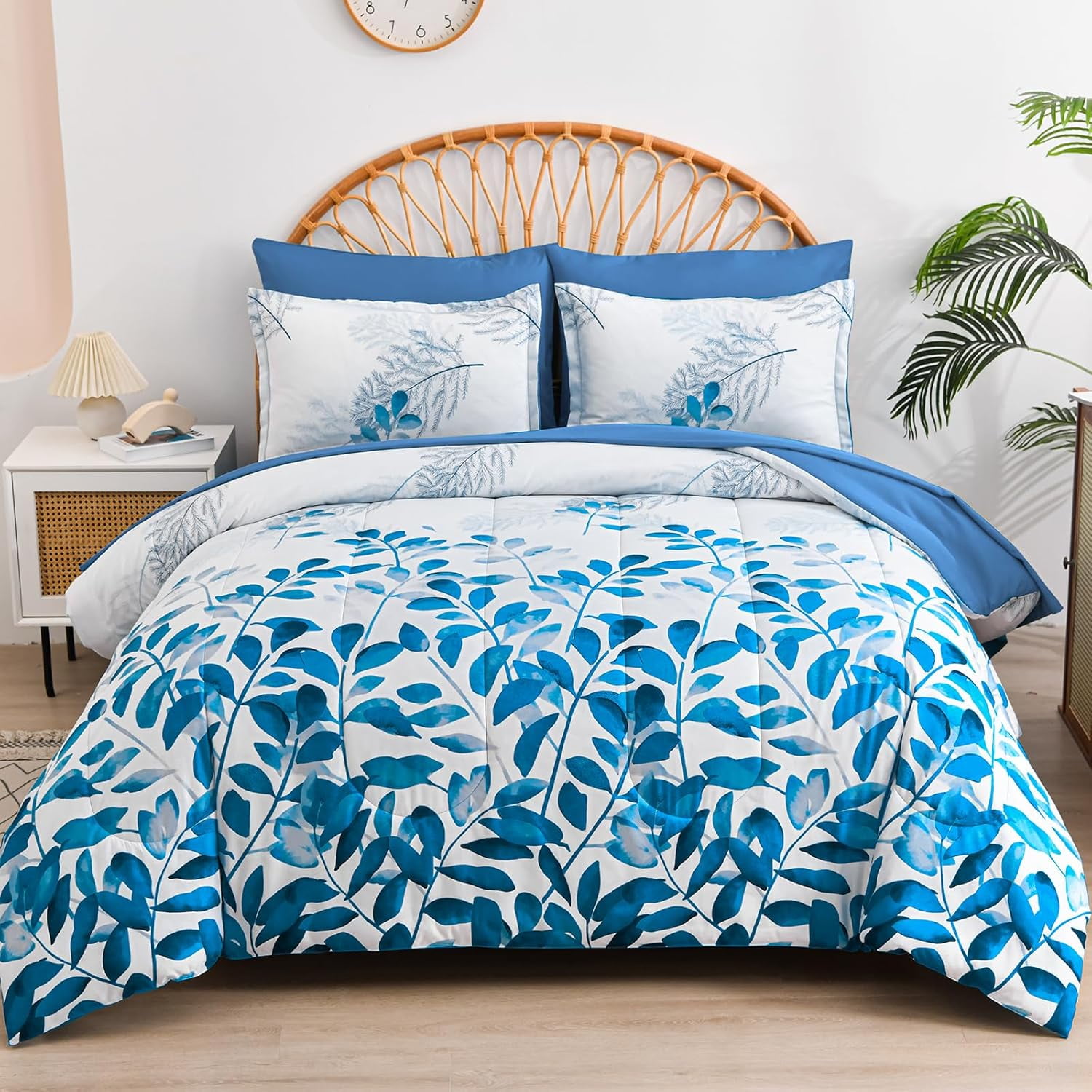 Blue Floral Comforter Set King Size Light Blue White Botanical Leaves ...