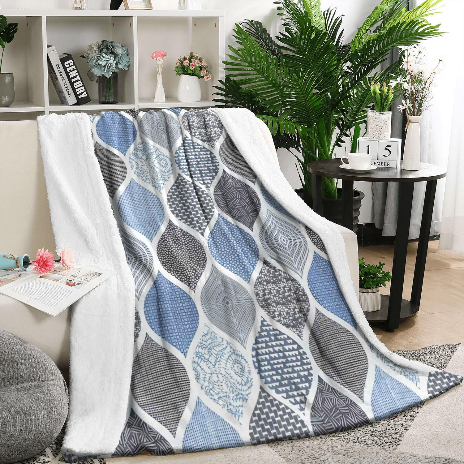 Blue Geometric Quatrefoil Pattern Blanket,Comfortable Soft Flannel ...