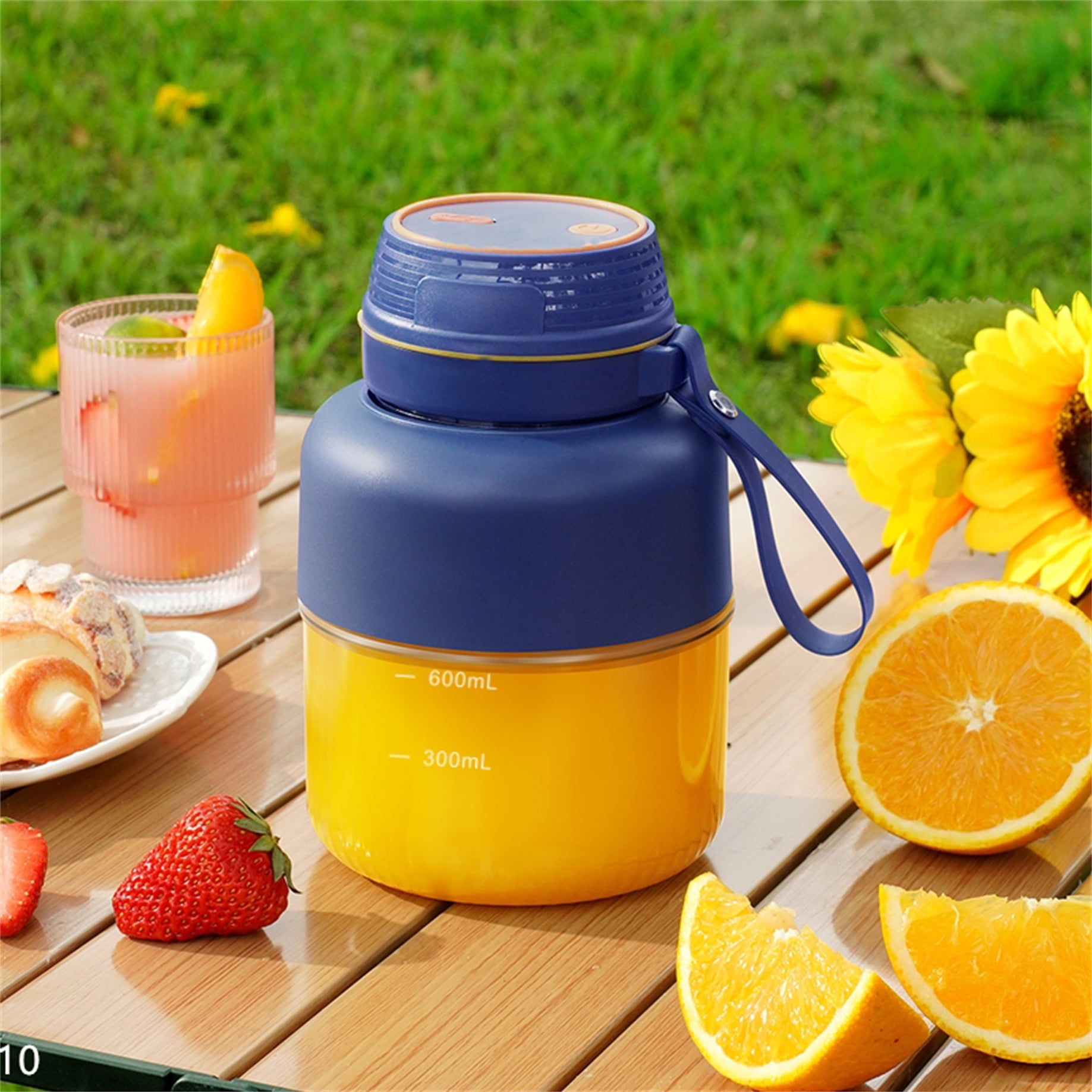 Blue Portable Blender for Shakes and Smoothies 30oz Small Personal ...