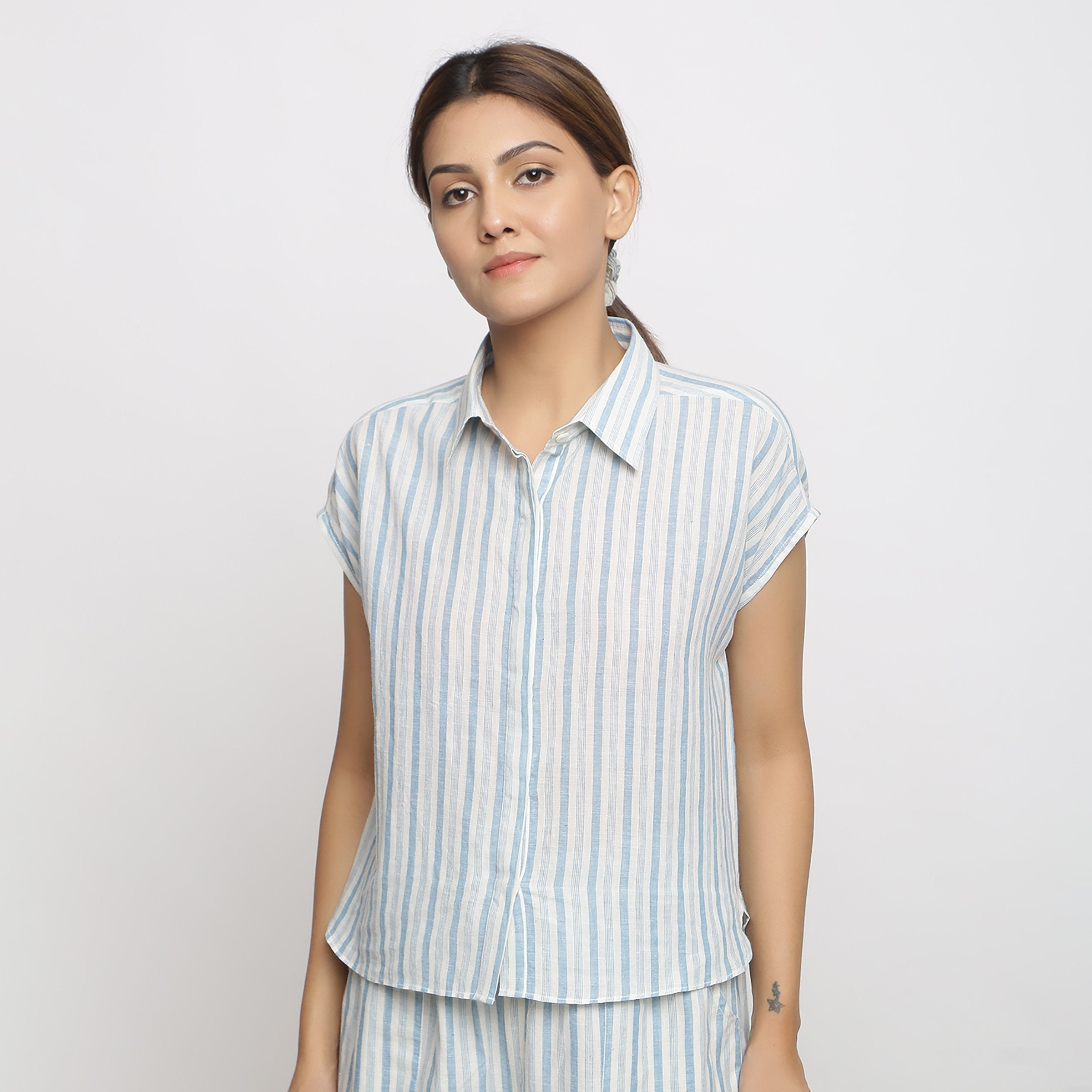 Blue Striped Cotton Muslin Flat Collar Button-Down Shirt - Walmart.com