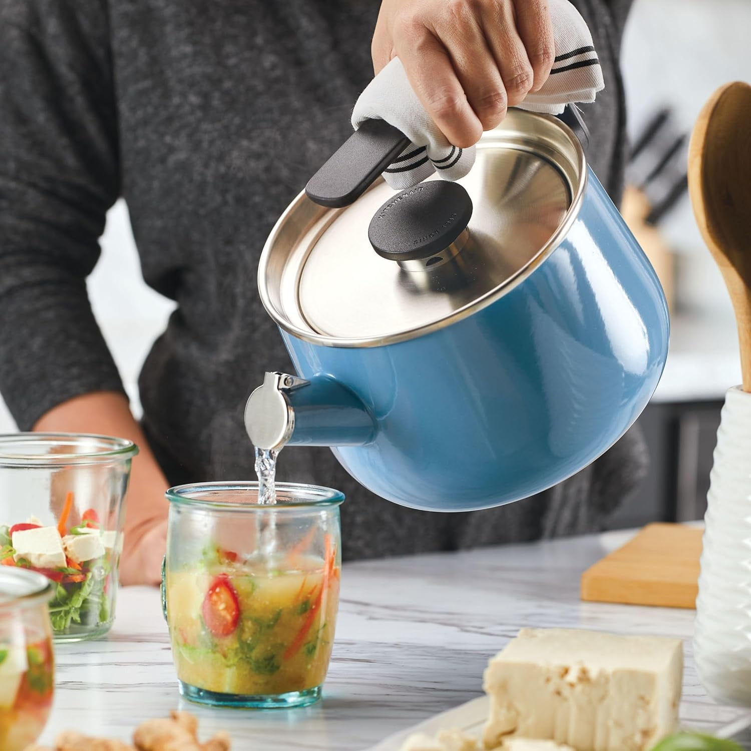 Blue Velvet Enamel-on-Steel Stovetop Whistling Teakettle, 2 Quart ...