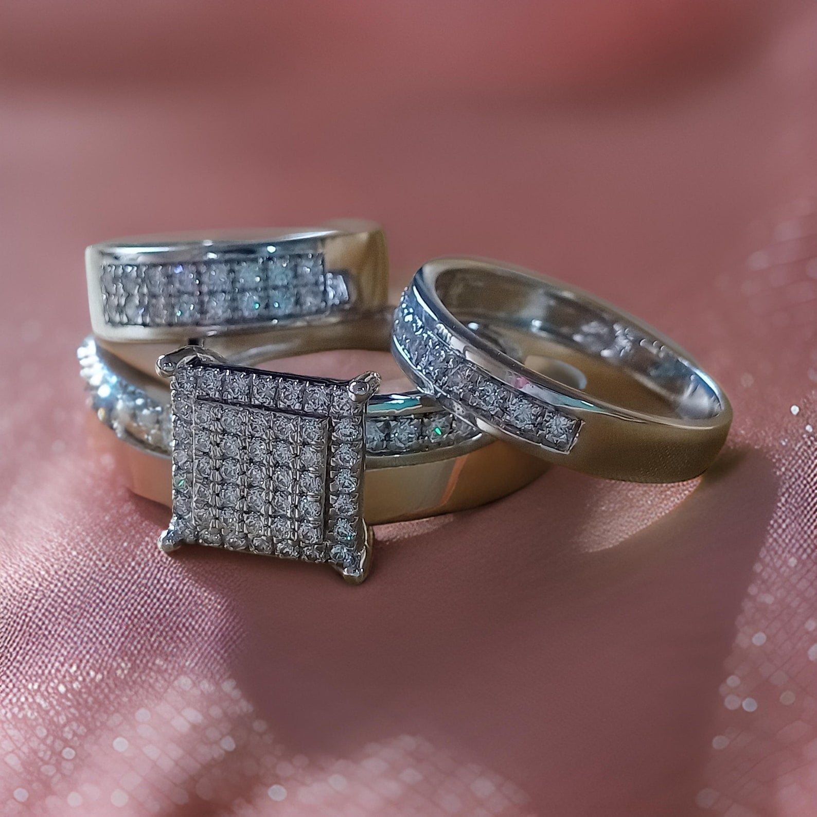 Bluebelljewels Trio Wedding Ring Set, Ring With Two Wedding Band, Round ... Bluebelljewels Trio Wedding Ring Set, Ring With Two Wedding Band, Round ...