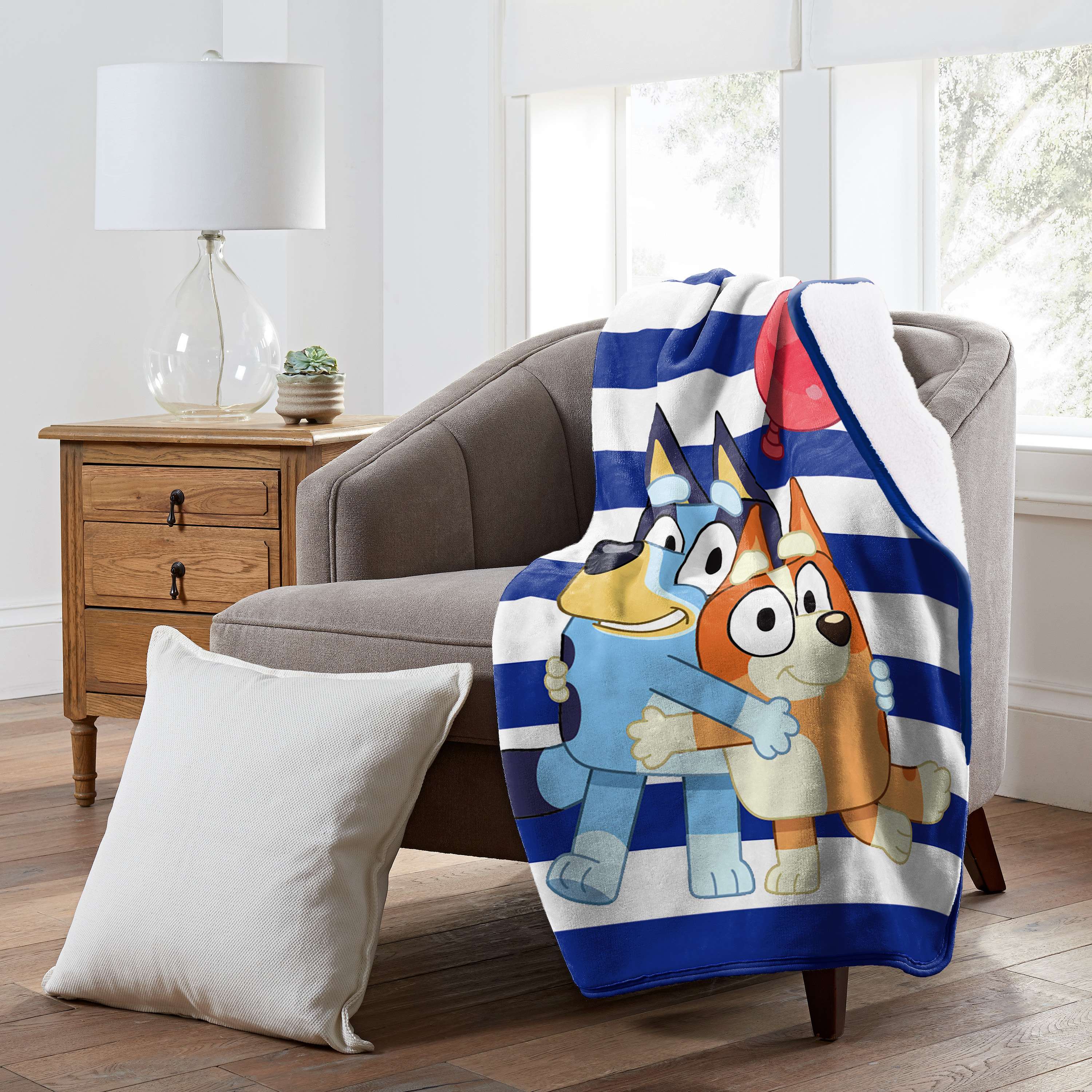 Marvel Spiderman Burst Flannel/Silk Touch Throw - Walmart.com