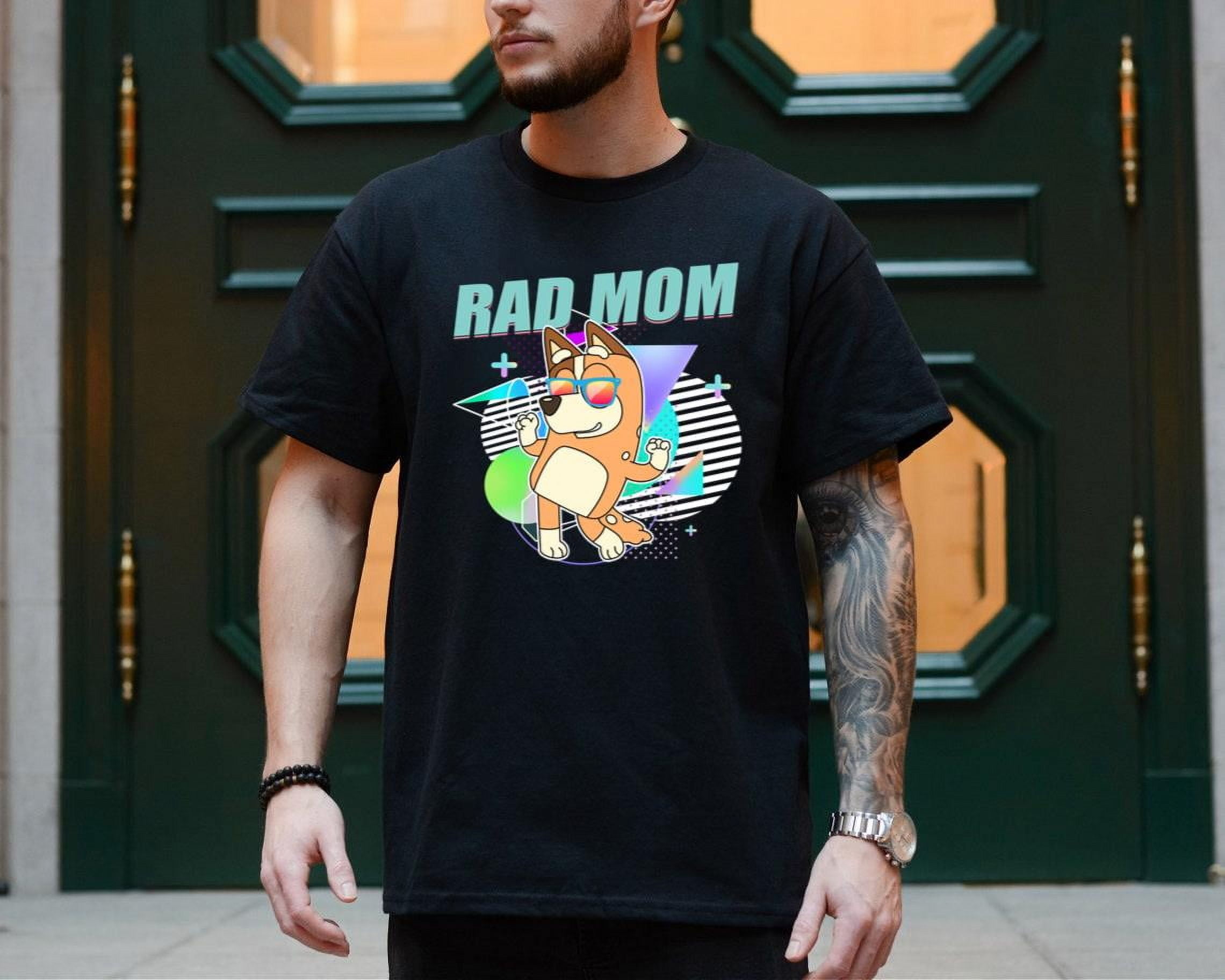 Bluey Rad Mom Bluey T-Shirt - Retro Cool Cartoon Mom Design Tshirt ...