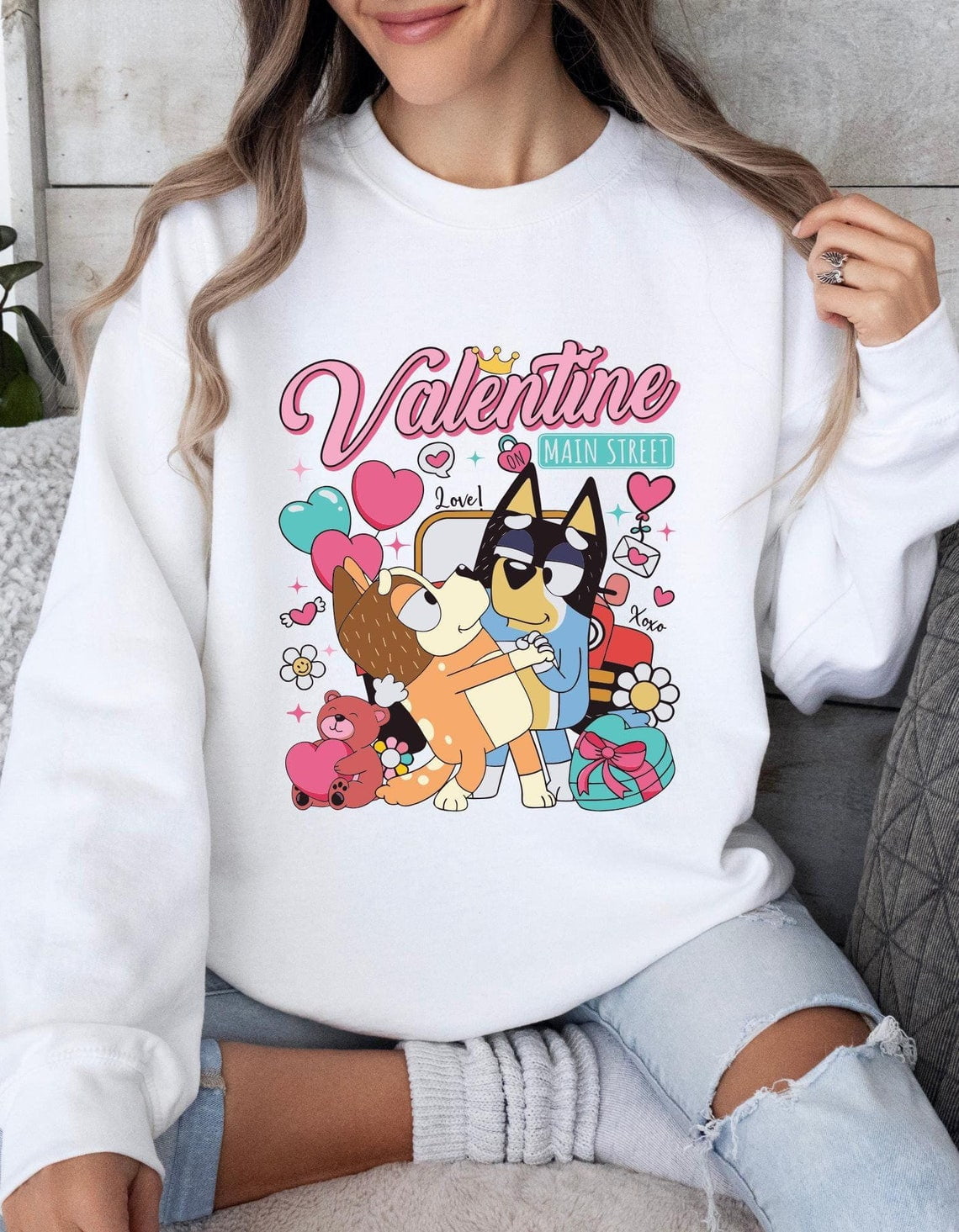 Bluey Valentine’S Day, Blue Dog Cartoon, Cute Romantic Pullover, Unisex ...