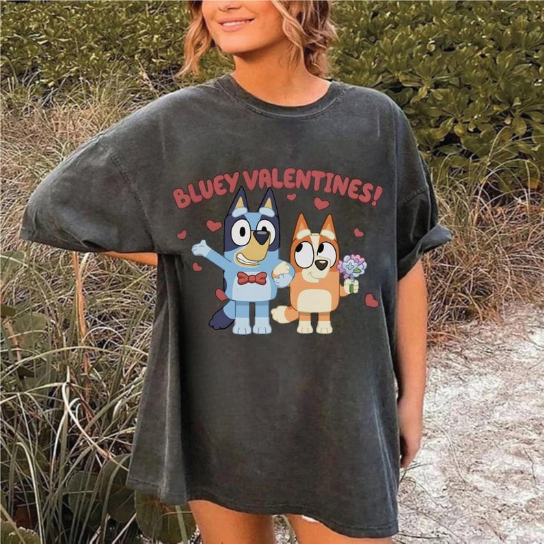 Bluey Valentines Sweatshirt, Couples Xoxo Valentines Day Bluey and ...