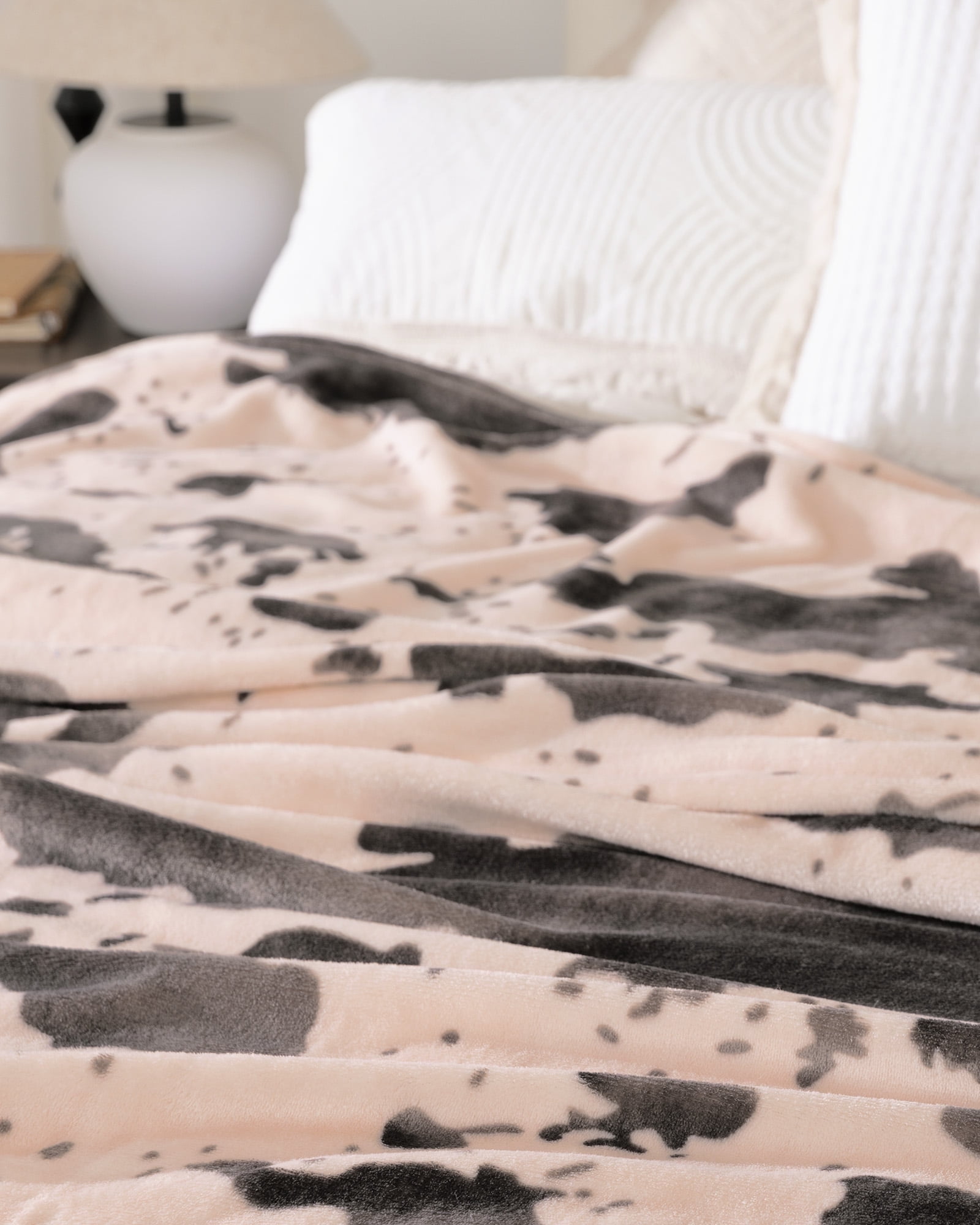 Blunique Cow Print Blankets and Throws Soft Cozy Fleece Throw Blanket ...