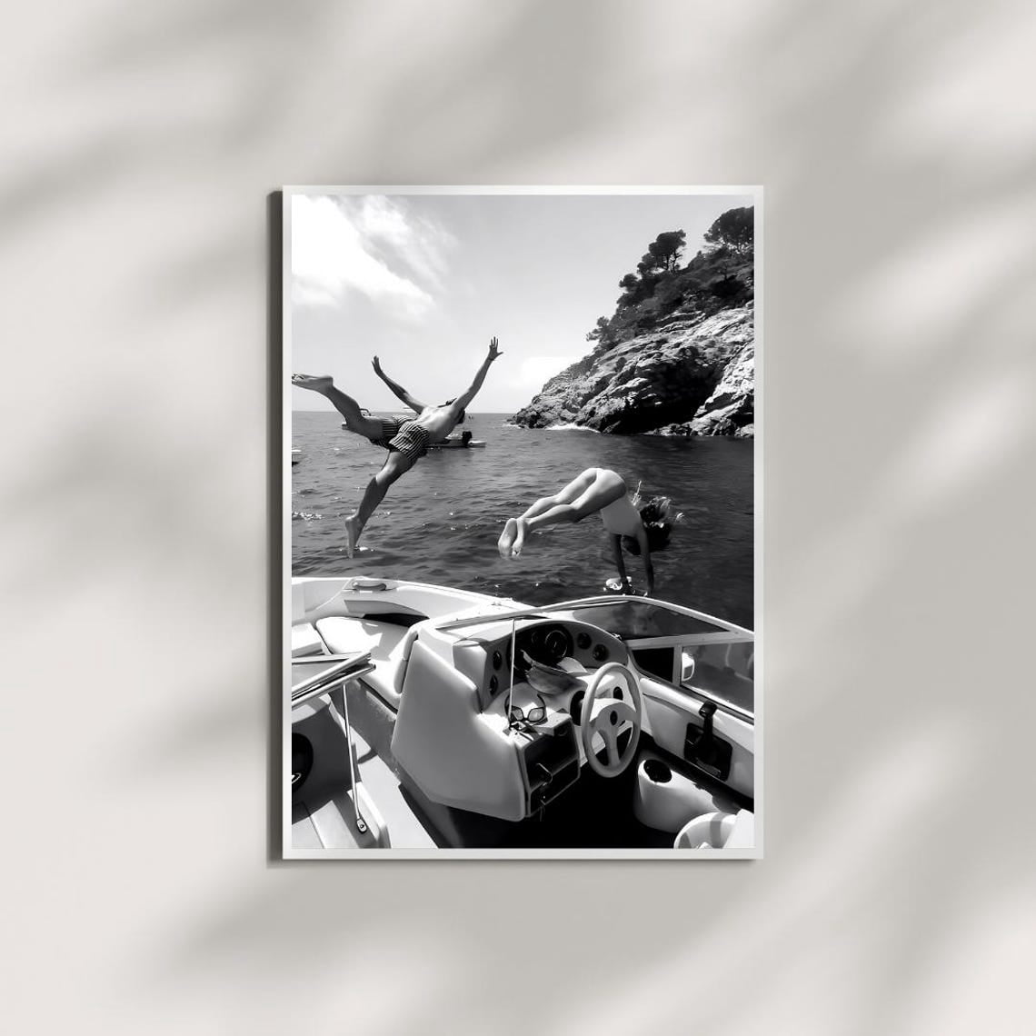 Boat Dive Summer Ocean Jump Black and White Wall Decor Couple ...