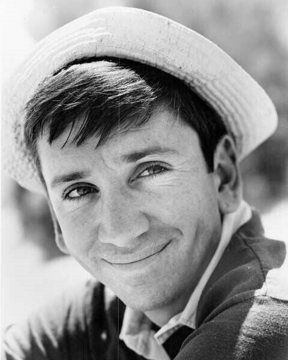 Bob Denver classic portrait in straw hat Gilligan's Island sitcom ...