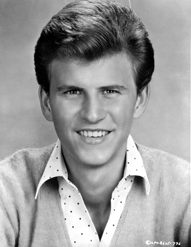 Bobby Rydell with a polka dot collar Photo Print (24 x 30) - Walmart.com