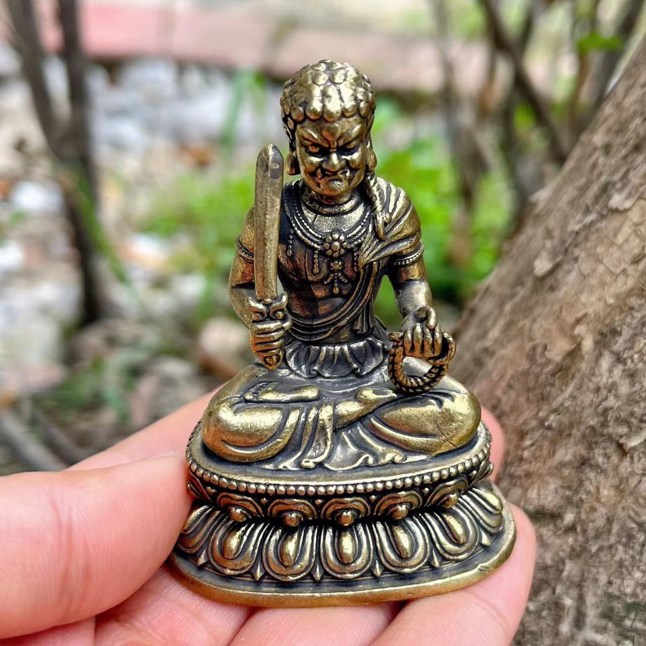 Bodhisattva Copper Buddha Statue, Pocket Brass sitting Buddha Statue ...