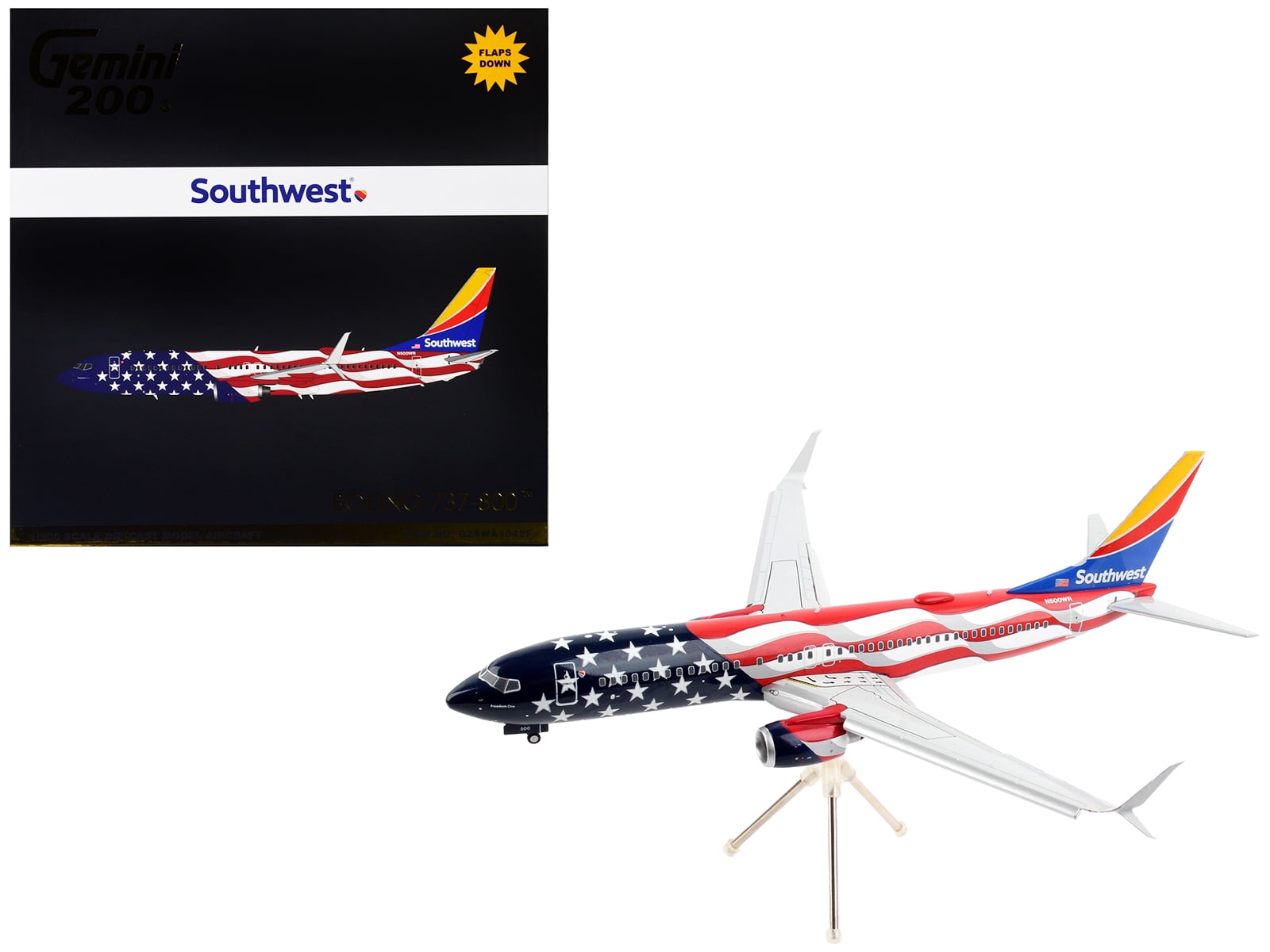 Boeing 737-800 Commercial Aircraft with Flaps Down "Southwest Airlines ...