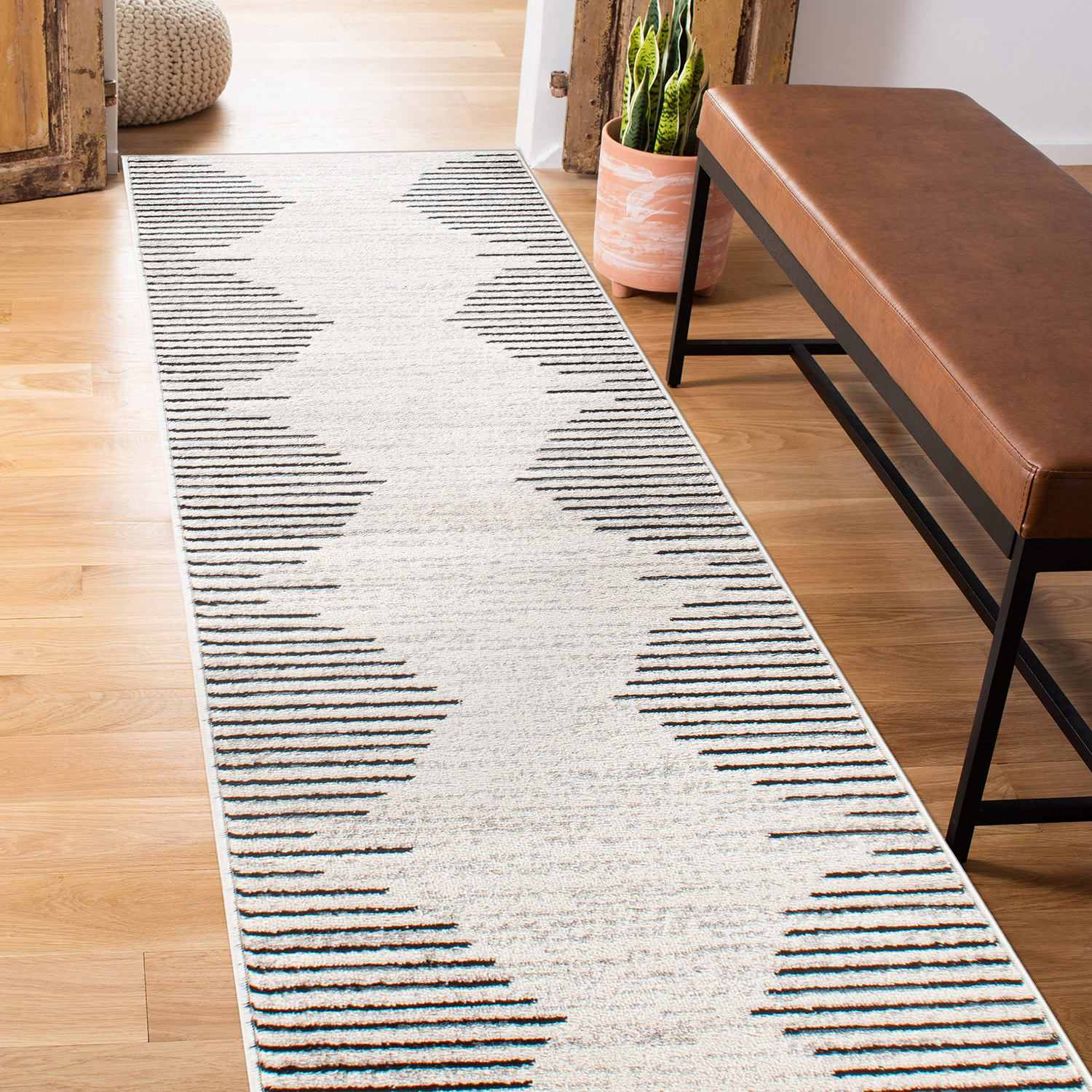 SAFAVIEH Adirondack Esmond Abstract Runner Rug, Slate/Cream, 2'6" x 10 ...
