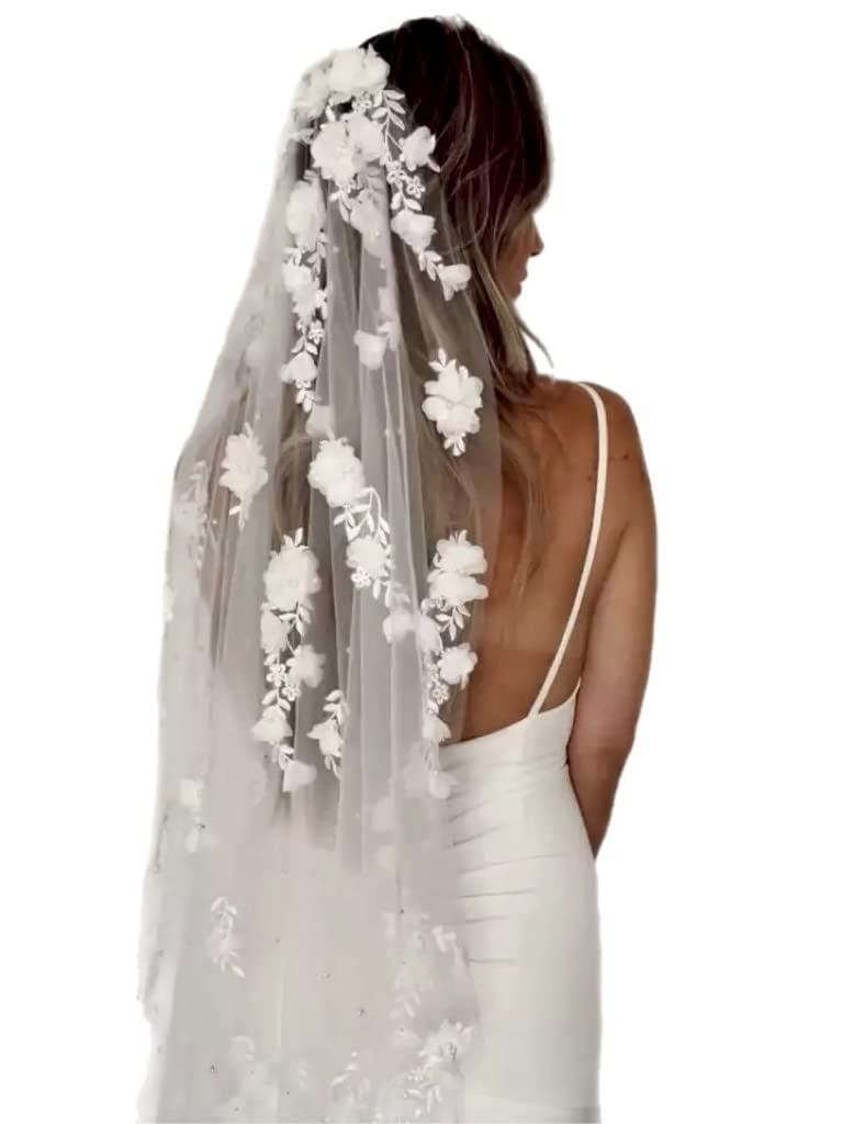 Bohemian Wedding Veil with 3D flowers and pearls light Ivory bridal ...