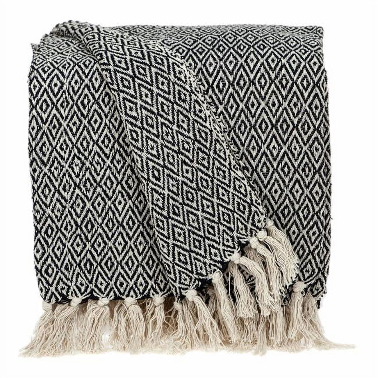 Boho Black & Beige Woven Diamond Pattern Throw with Tassels - Walmart.com