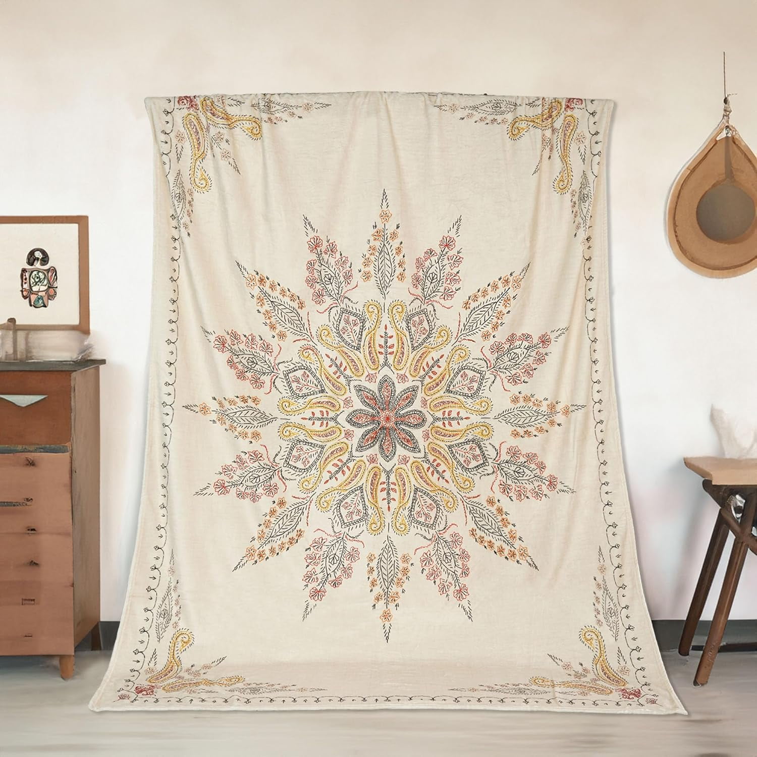 Boho Bohemian Fleece Throw Blanket, Beige White Paisley Floral Cozy Nap ...