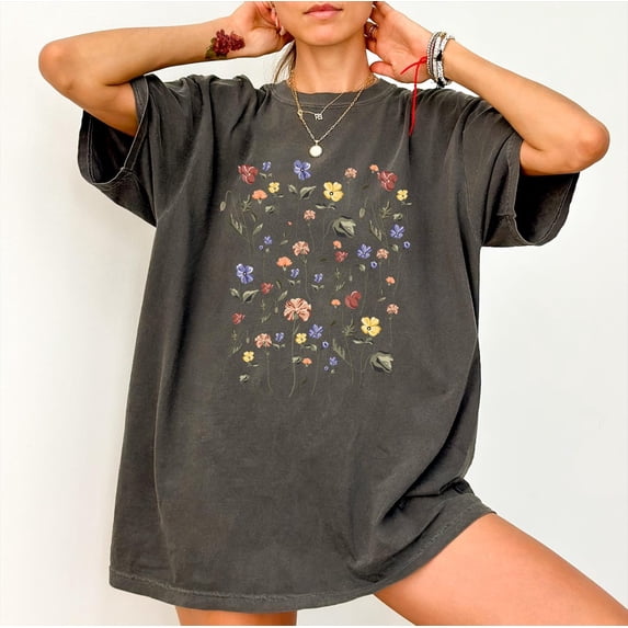 Boho Cottagecore Vintage Pressed Flowers T-Shirt - Walmart.com