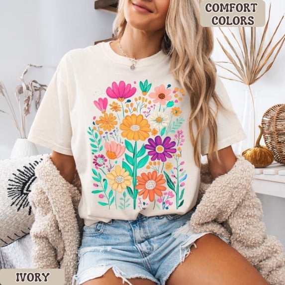 Boho Floral Shirt for Women Retro Daisy Wildflower Graphic Tee Boutique ...