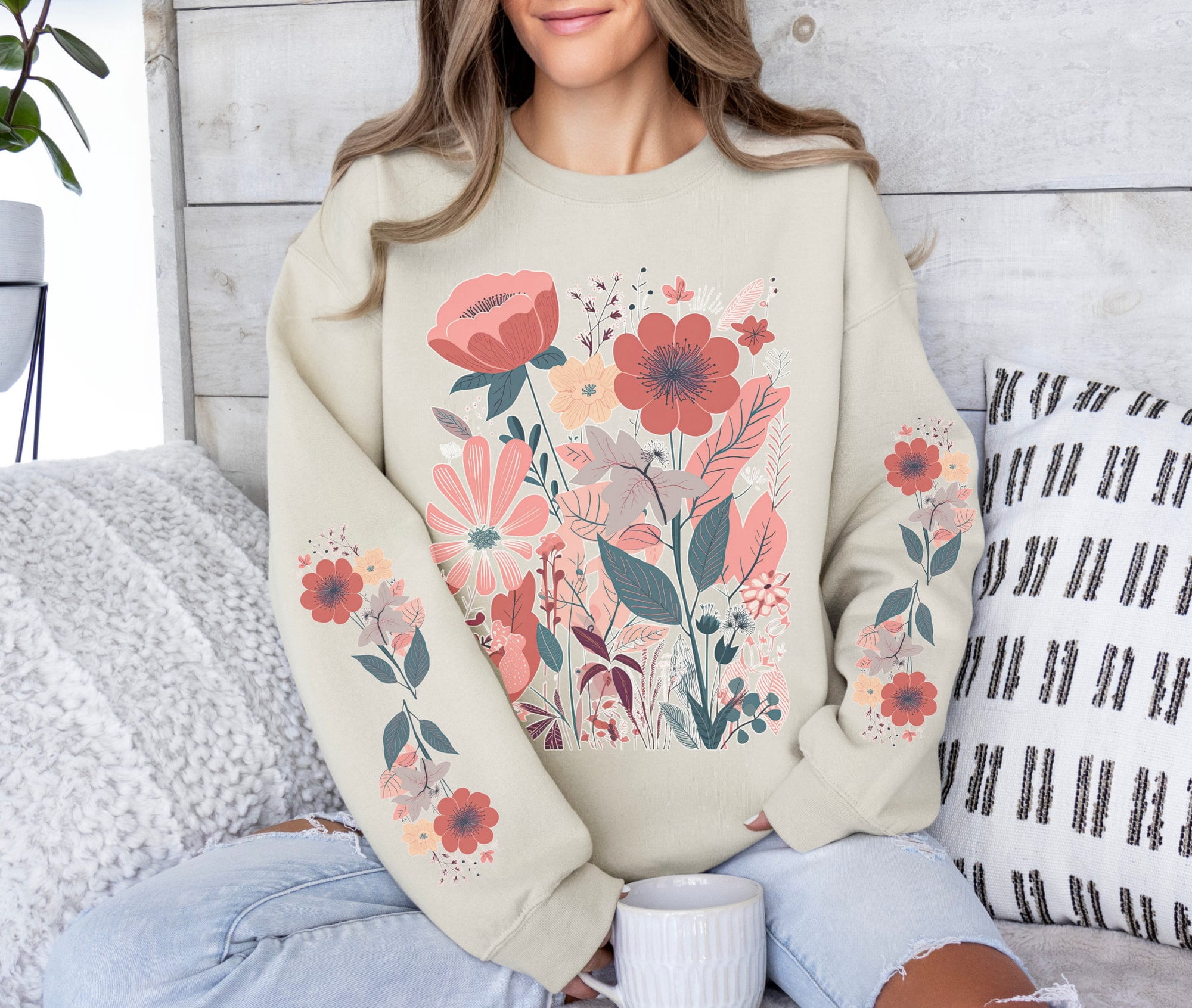 Boho Flower TShirt Unisex Wildflower TShirt Women Floral Minimalist ...