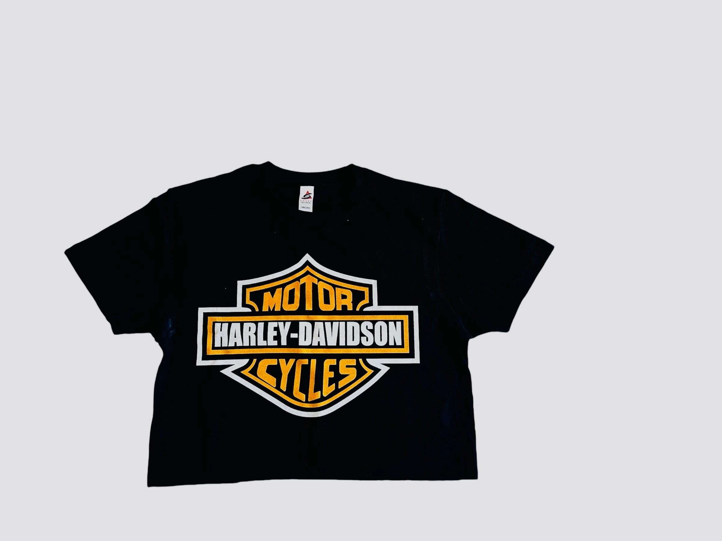 Bold Graphic Motorcycle T-Shirt for Enthusiasts - Stylish Cropped ...